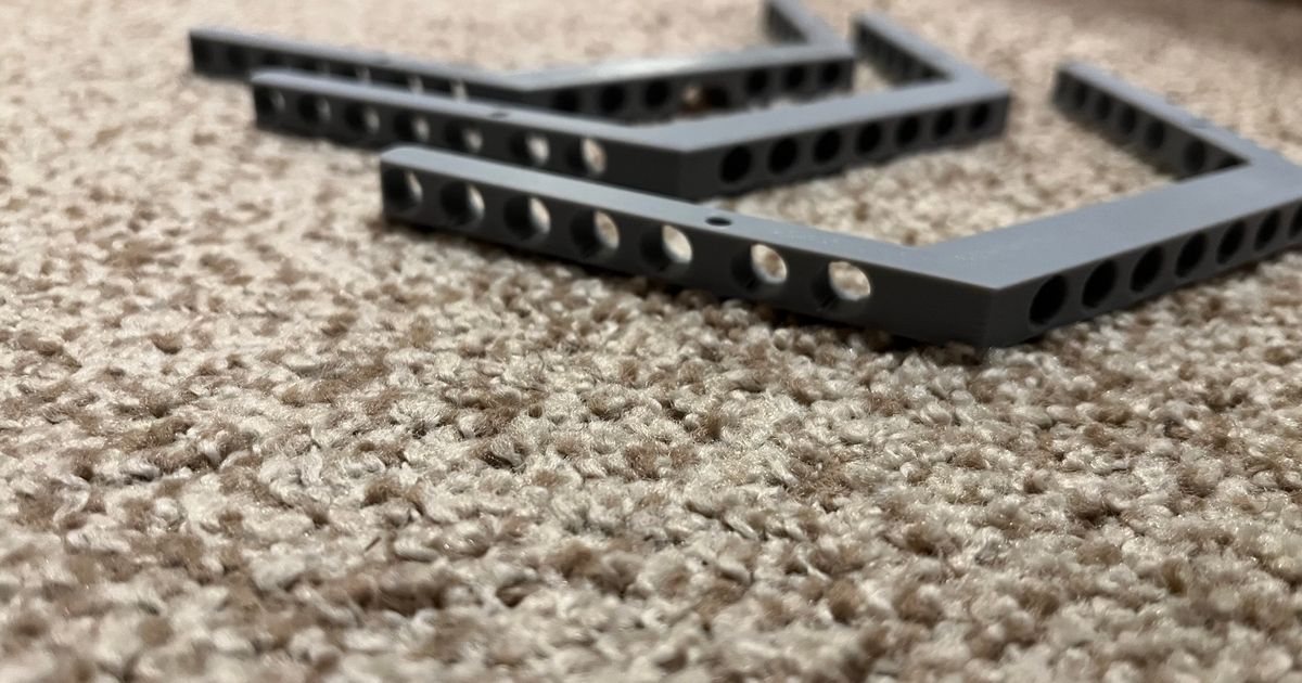 Perforated Upper Plate Risers for Flsun V400 by OldCoder | Download ...