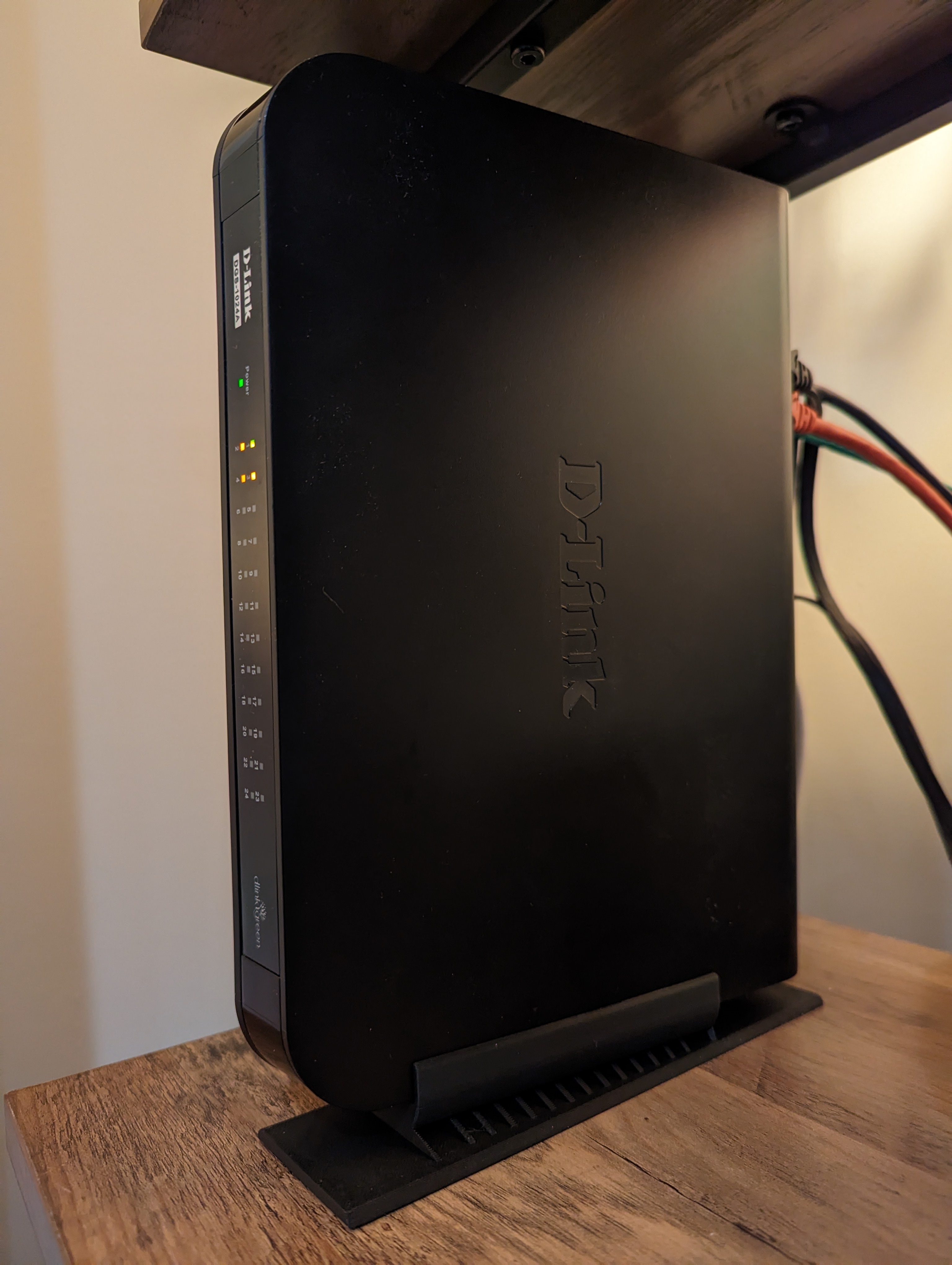 D-Link 24-Port Gigabit Switch (DGS-1024A) - Vertical Stand by ...