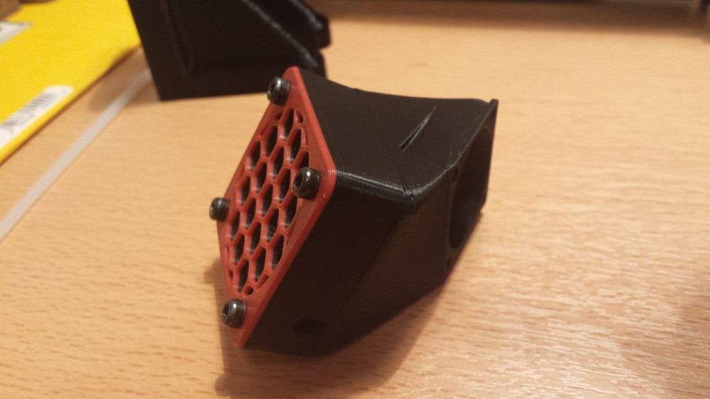 Tilted Adapter for Noctua UPGRADE Fan + 2x Fan Cover by JKSniper ...