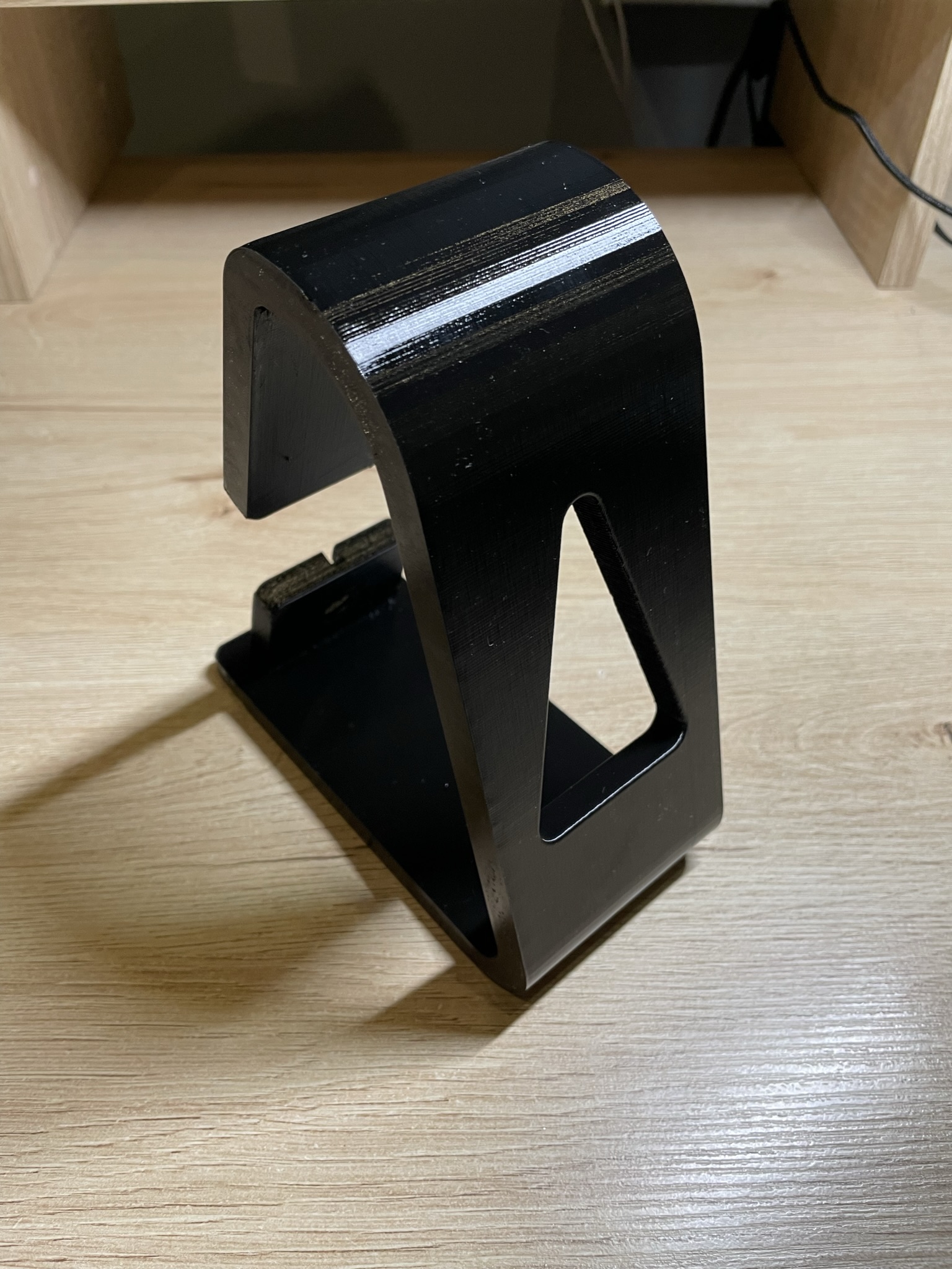 iPhone and Apple Watch Magsafe vertical stand by KingNothing | Download ...