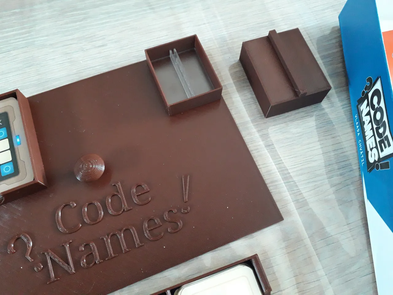 Boite de rangement Code Names by Minivan BUZZ | Download free STL model | Printables.com
