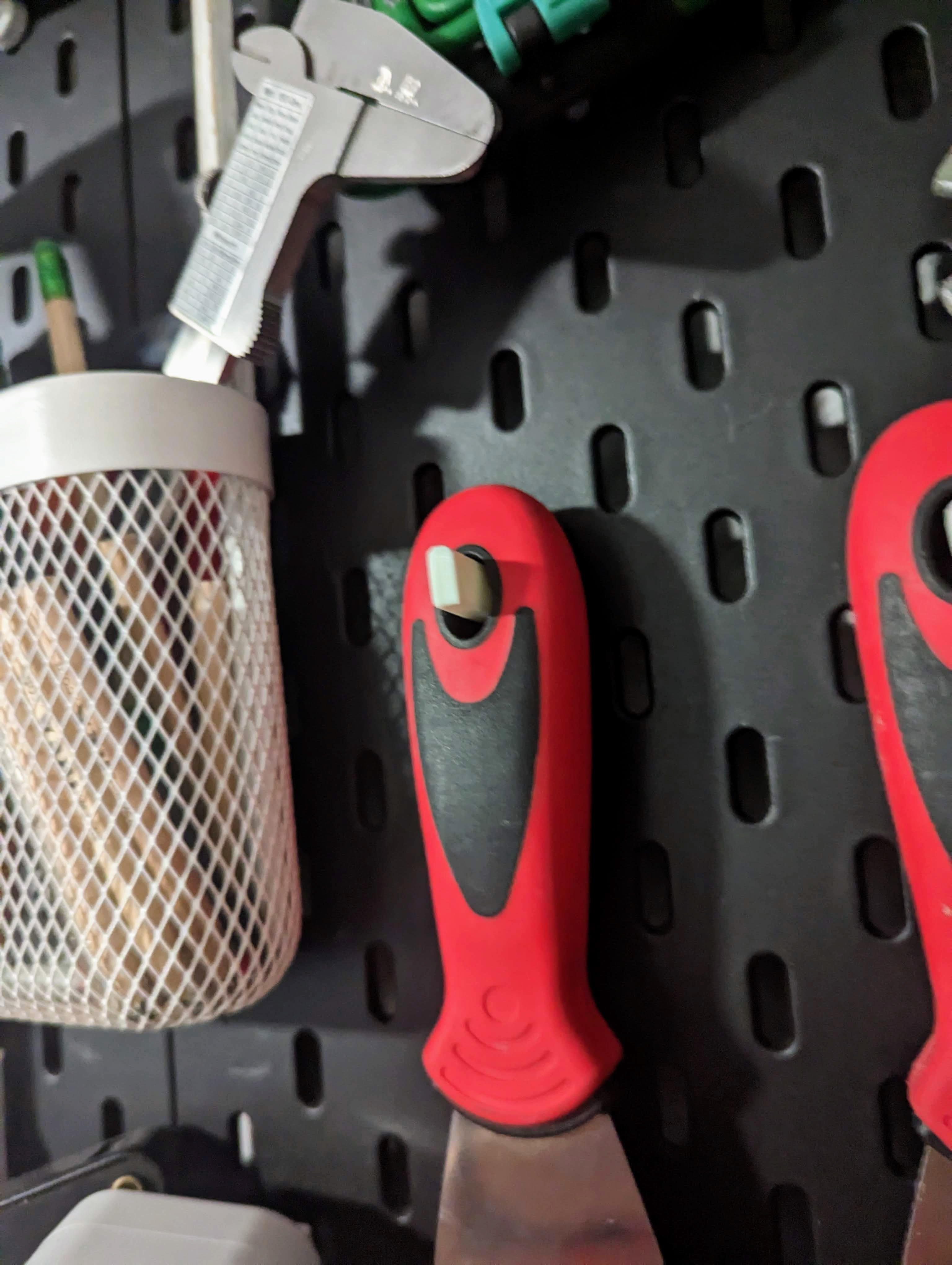 IKEA Skadis Hook scraper (Spachtelhalter) by Nicki | Download free STL ...