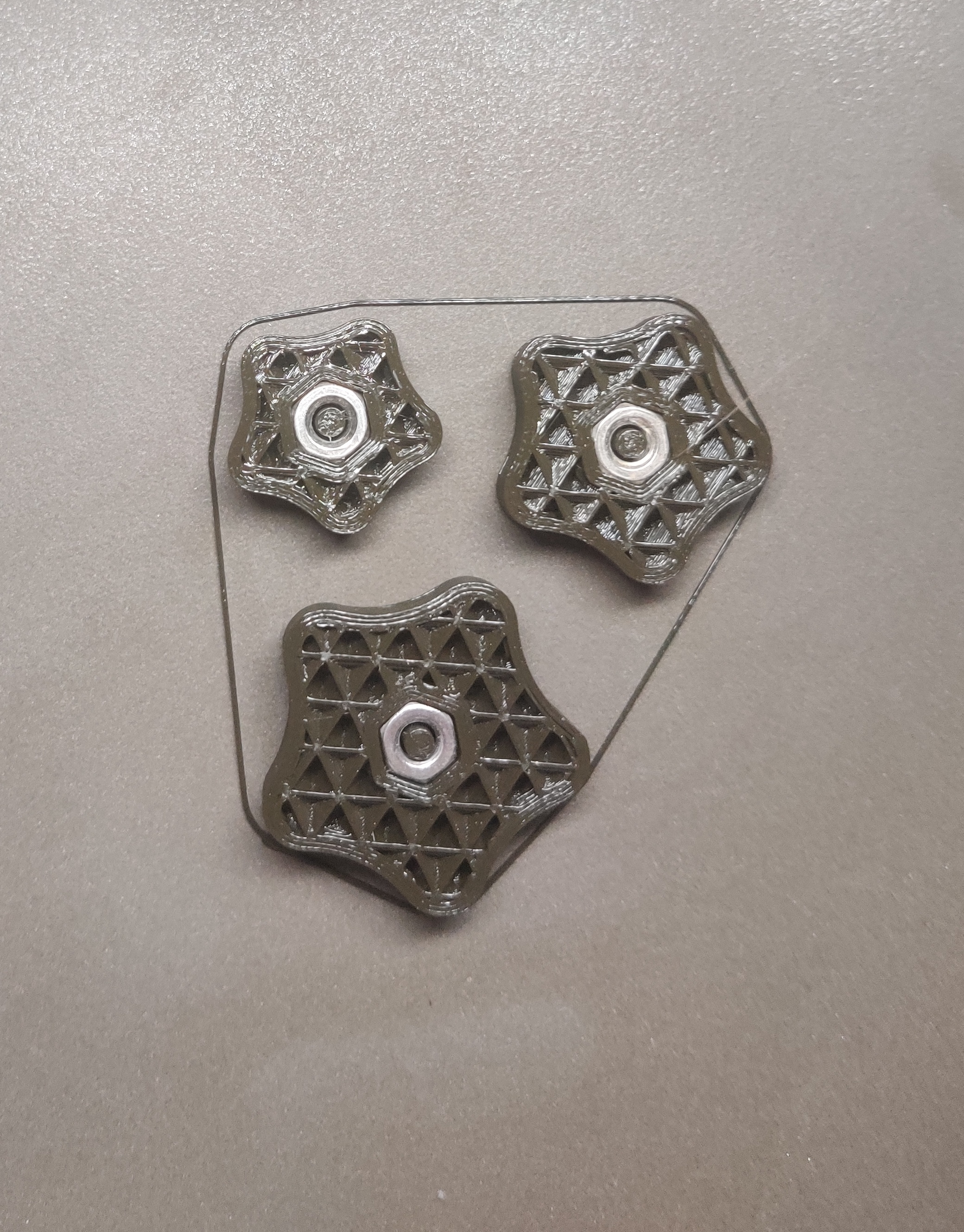 StarKnob - knob with M3 to M10 integrated nut par Fred.call ...