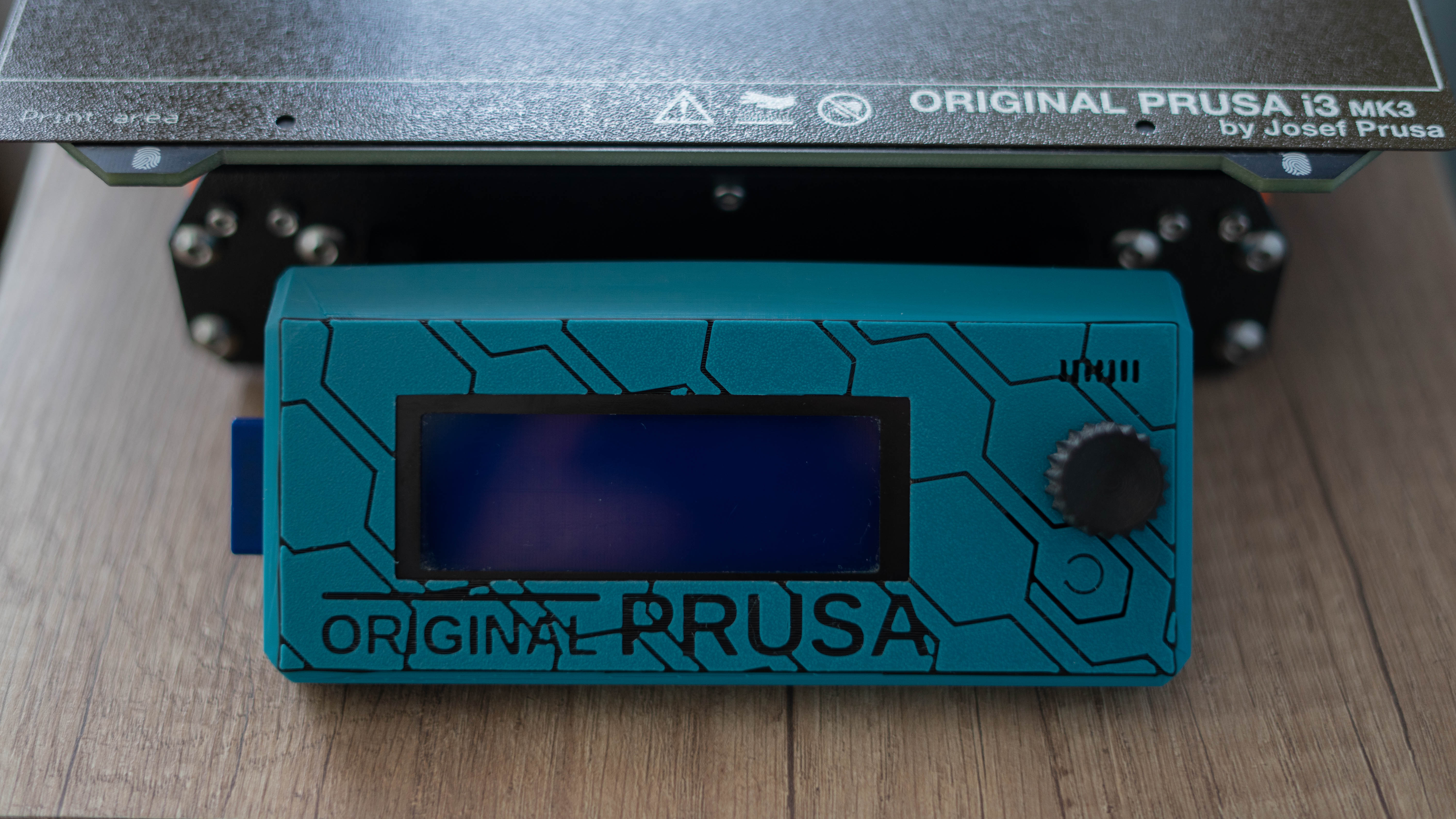 Hexagon patterned Prusa LCD cover V1 + V2 by dca_prints | Download free ...