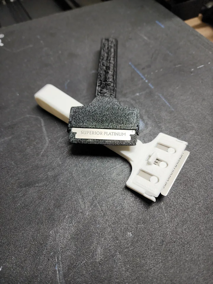 Razor Blade Scraper with Retractable Blade Protector by chiz | Download ...