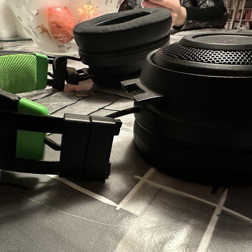 Razer Nari Ultimate Cup Holder Replacement Parts by HollowVoice ...