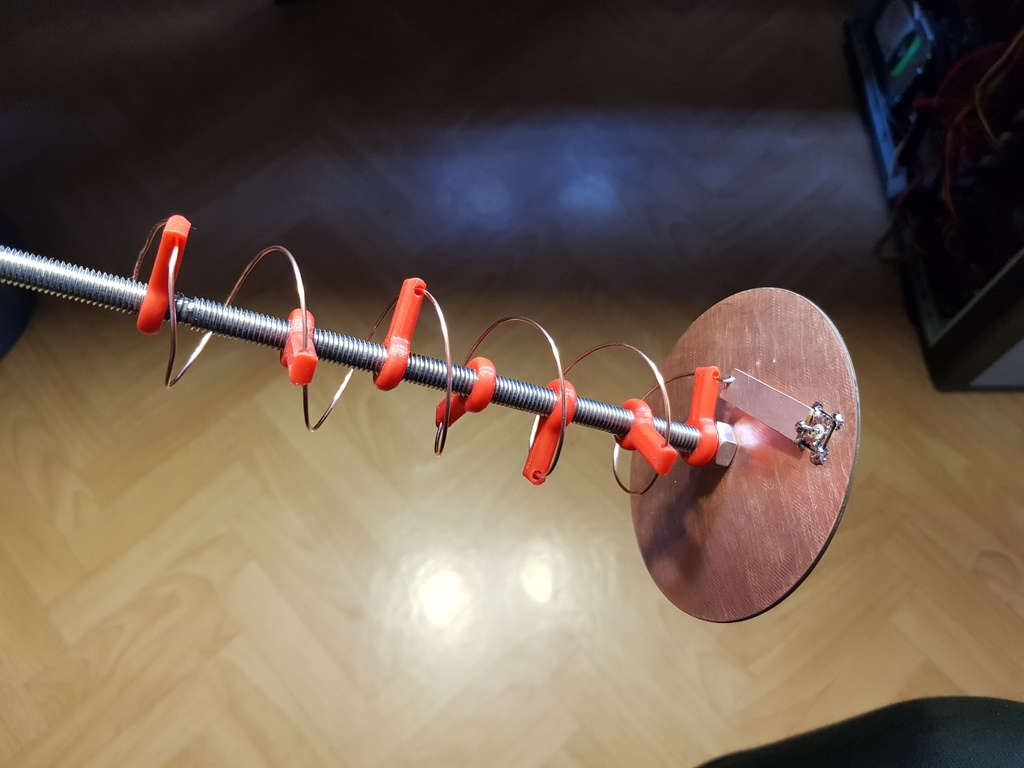 Holder for 2.4ghz Helix OSCAR 100 - QO100 by DM4DS | Download free STL ...