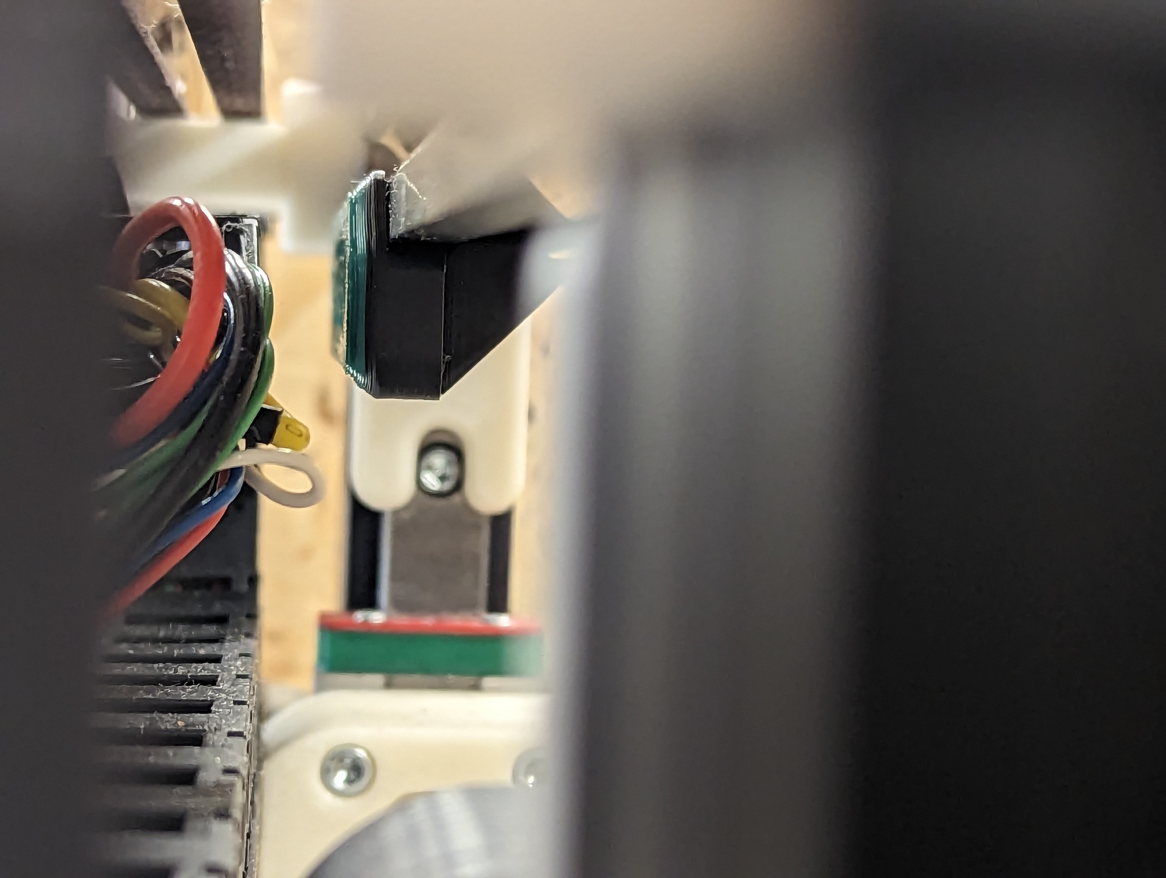 Voron Switchwire Serial Plate top extrusion mounted by Yell | Download ...