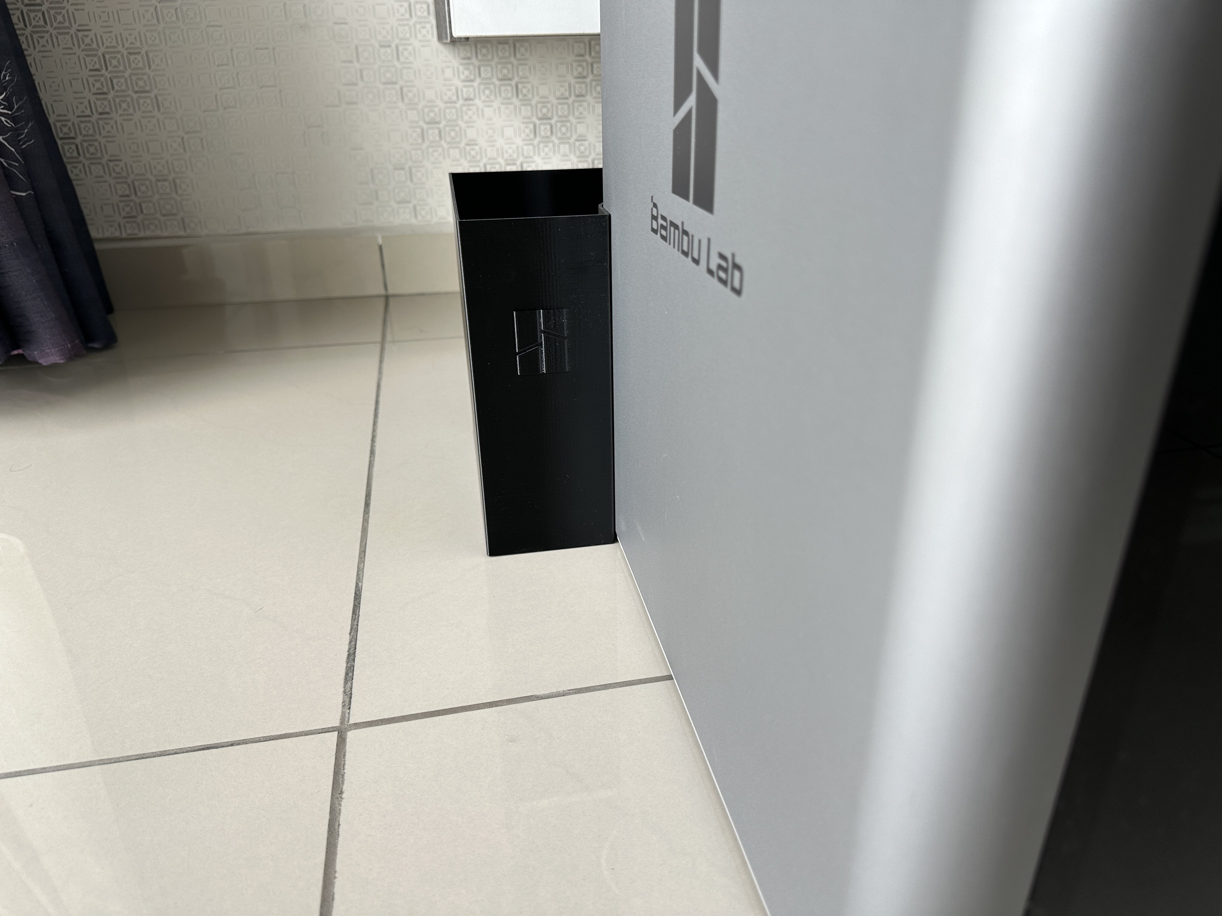 Bambu Lab Tall Purge/Flush/Poop bucket for X1 Carbon by Maverick Ng ...