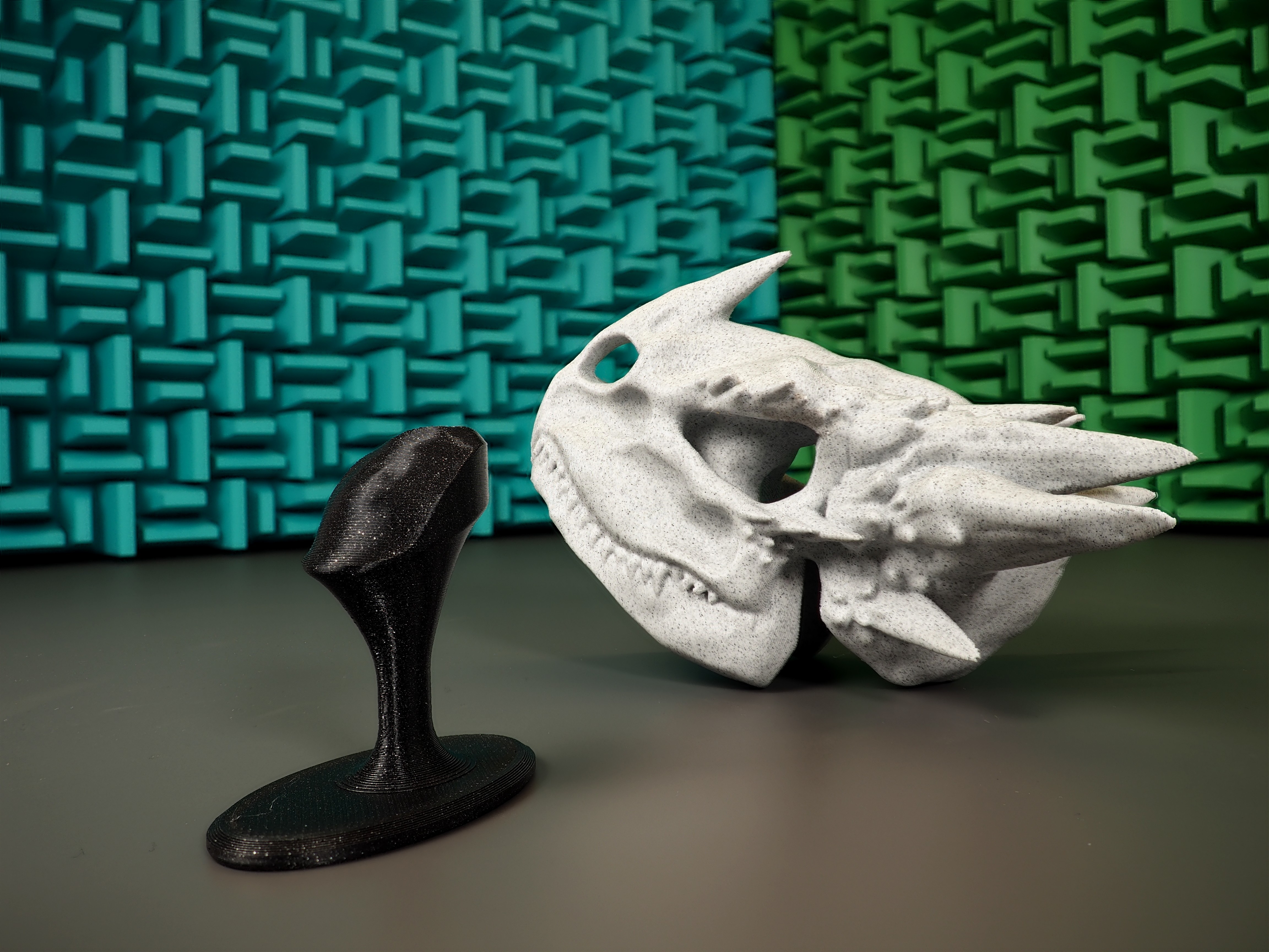 Dragon Skull Stand by Extrutim | Download free STL model | Printables.com