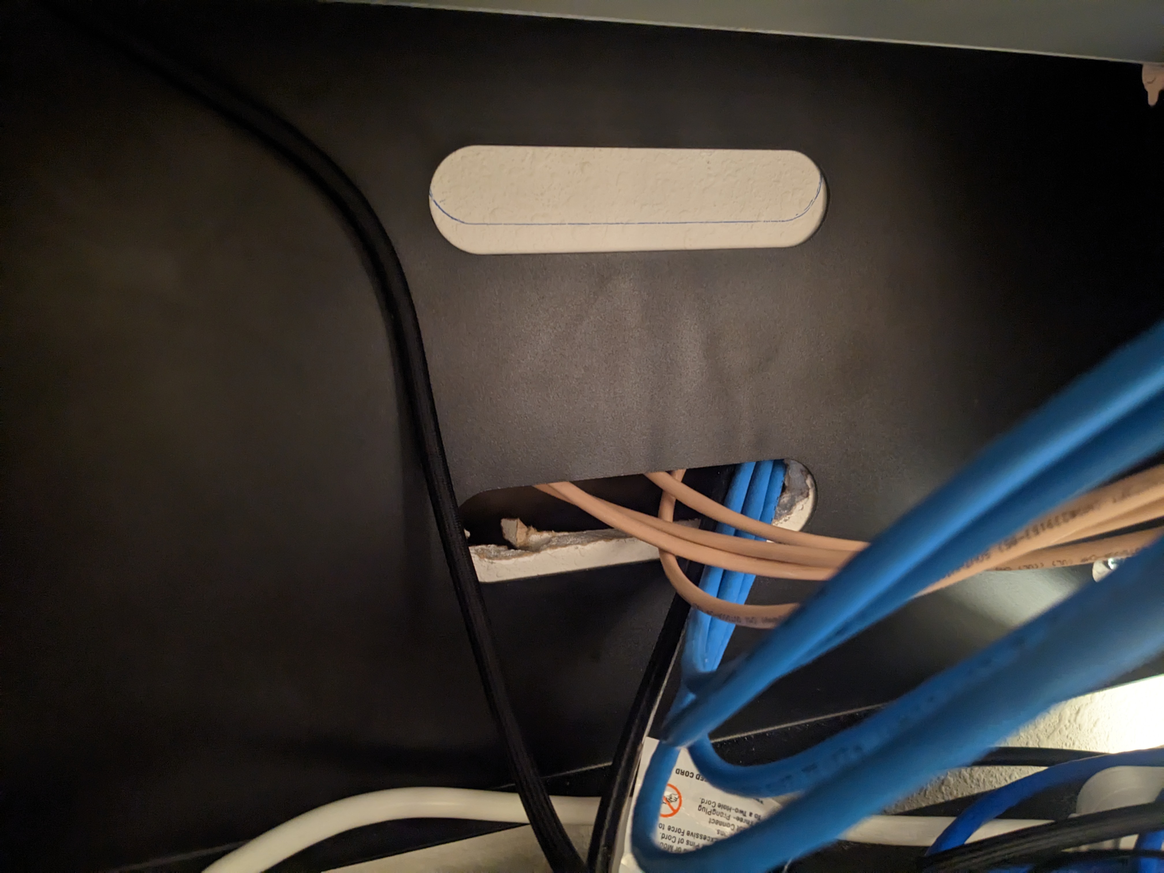 Cat6 Ethernet organizer bulkhead for Startech Server Rack by Ratchet ...