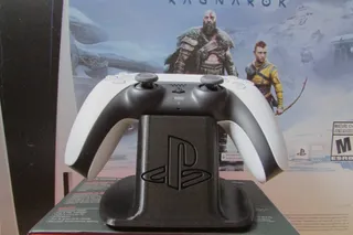 PS5 Controller Stand with PS logo by Kabliga | Download free STL model ...