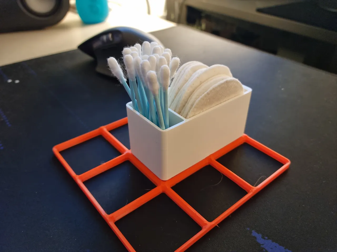 Gridfinity Makeup Pad & Cotton Bud Holder by recursiveCube44 | Download ...