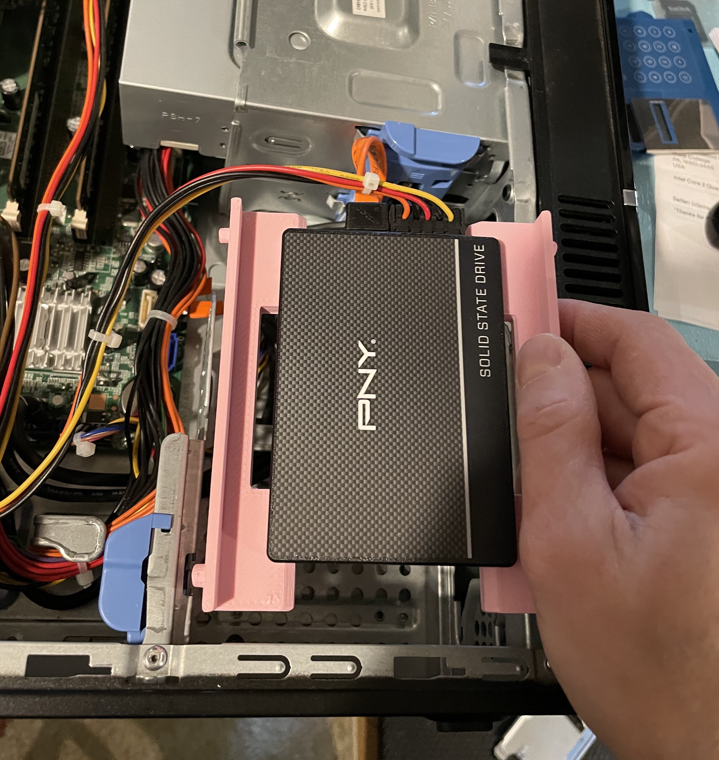 Dell Pinned 3.5 to 2.5 HD/SSD Drive Tray Adapter by jepa2019 | Download ...