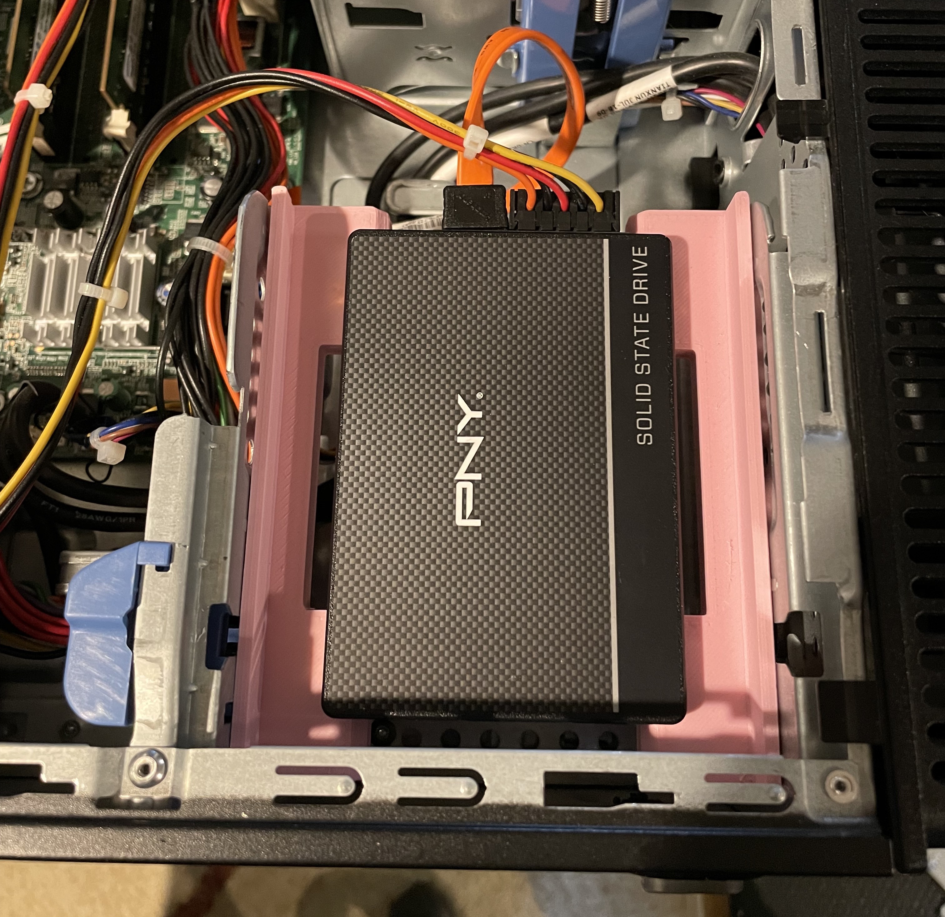 Dell Pinned 3.5 to 2.5 HD/SSD Drive Tray Adapter by jepa2019 | Download ...