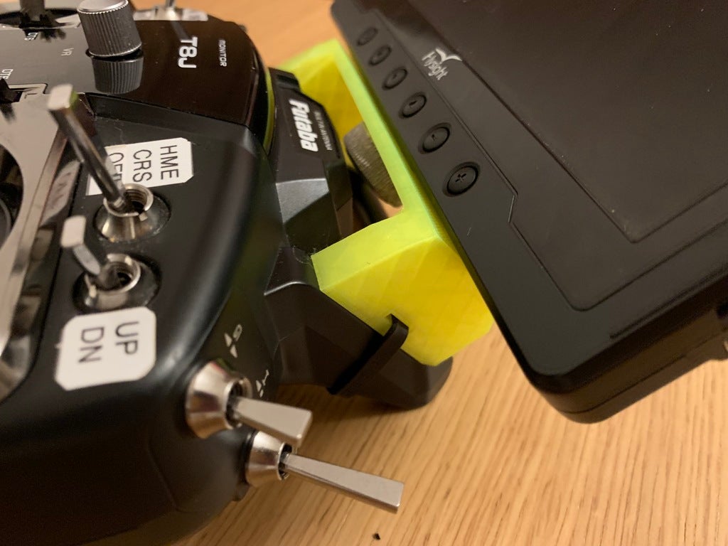 Futaba Monitor Mount by Rasmussen | Download free STL model ...