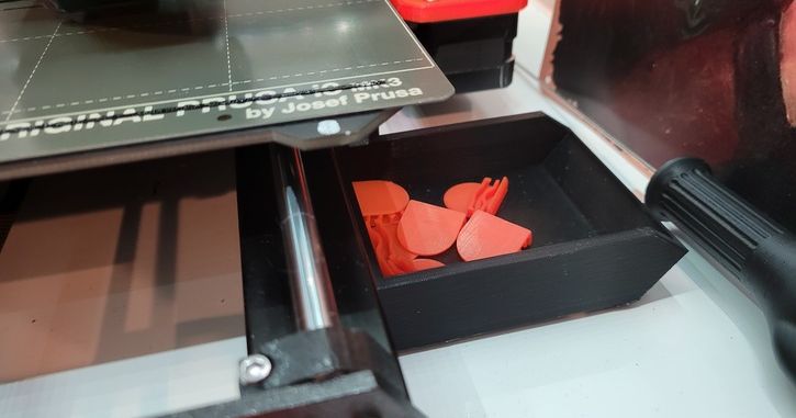 Prusa Frame Simple Tray by Shabubu | Download free STL model ...