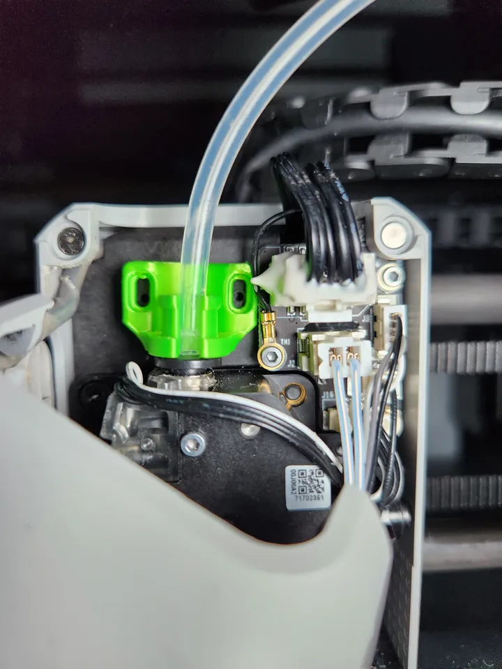 Bambu Lab extruder bowden guide by Xile6 | Download free STL model ...