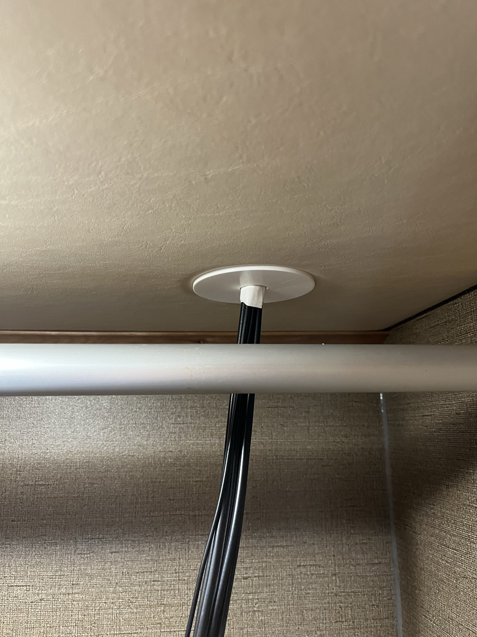 Escutcheon and Grommet for Pepwave mimo antenna wires by OldCoder ...