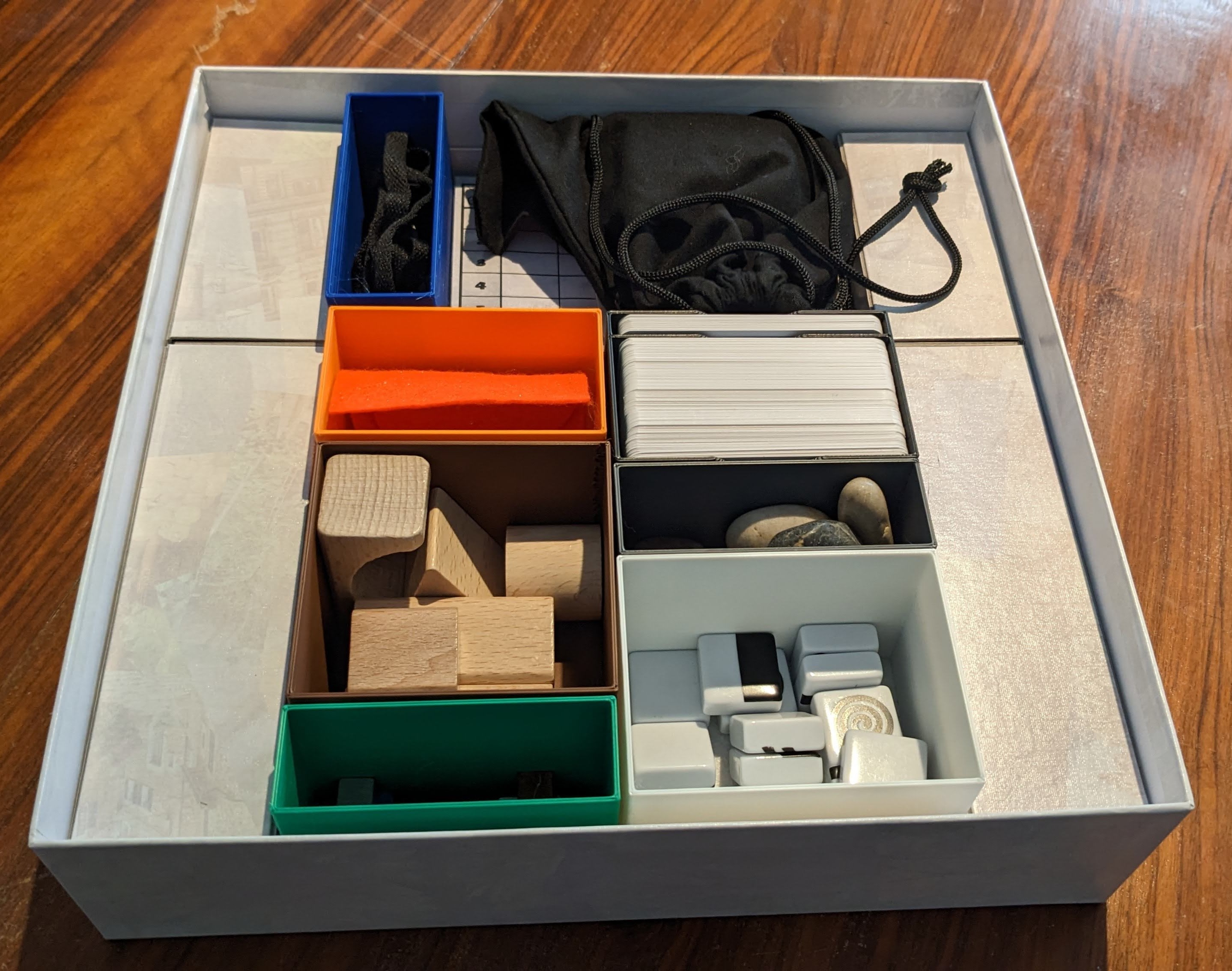 Pictures + expansion board game box insert by woshee | Download free STL model | Printables.com