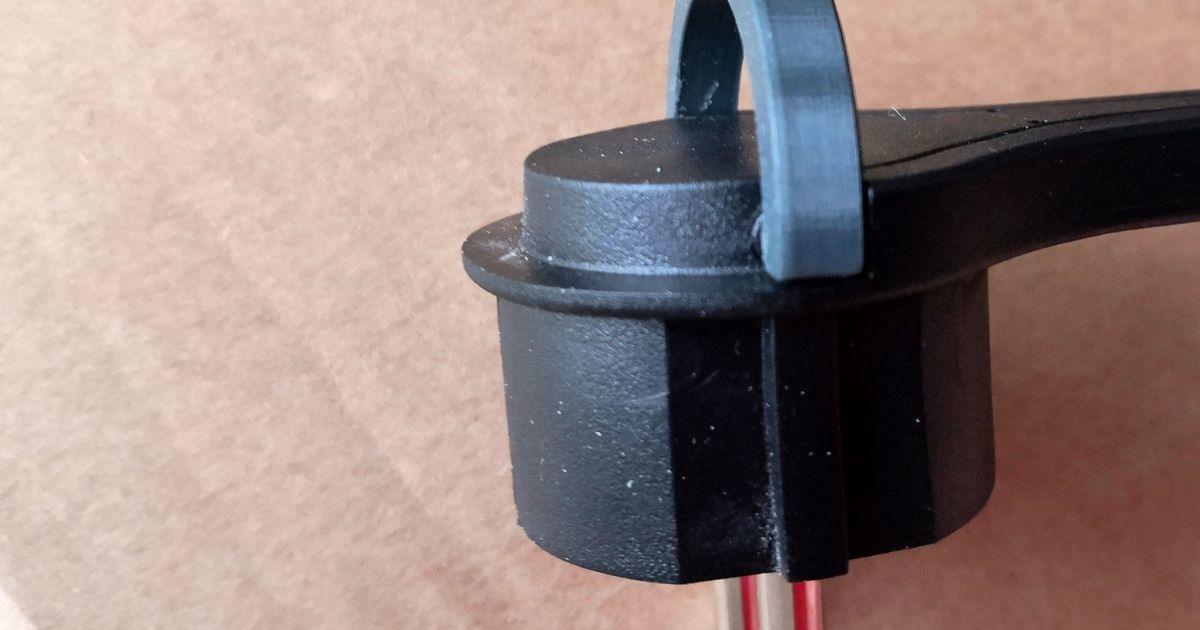 Plug handle for Lidl multiple socket by Grumpftl | Download free STL ...