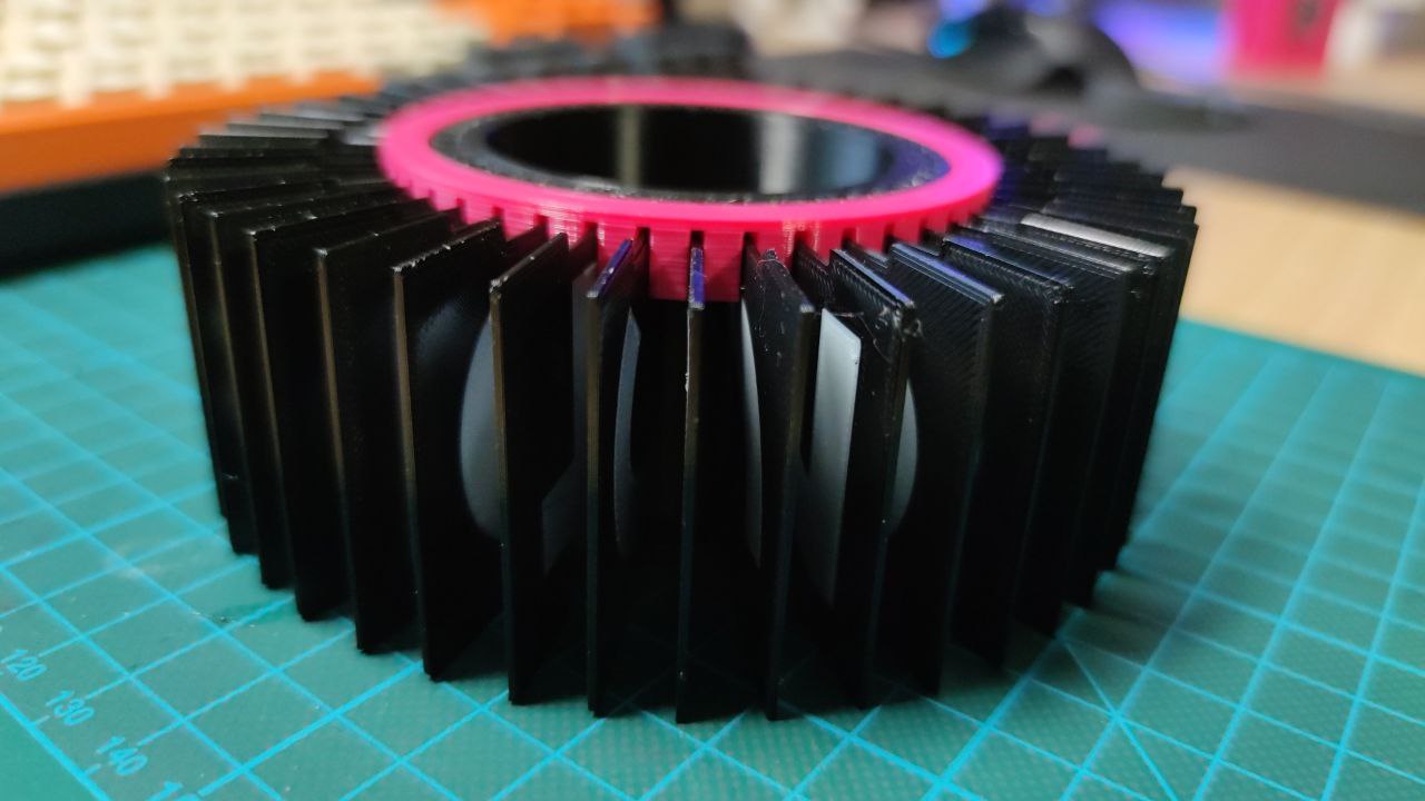 Split Flap Holder for David Kingsman's Split-Flap Display by ULQqu ...