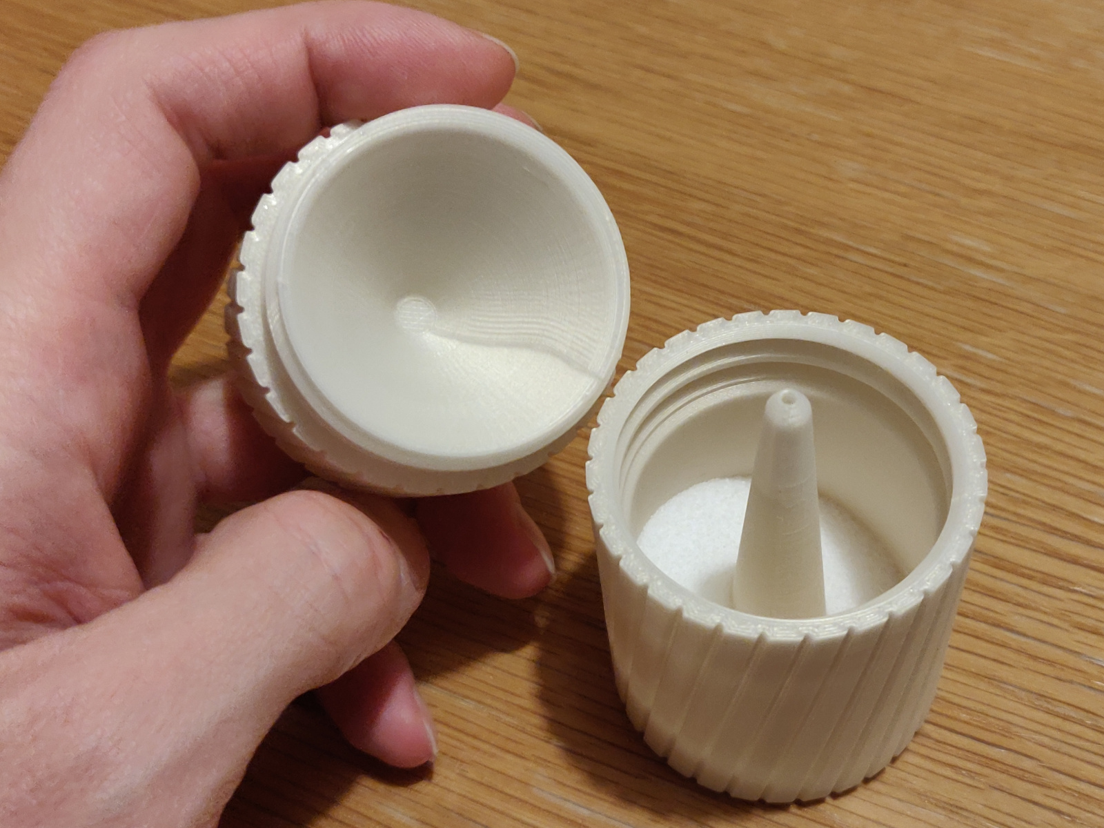 Inverted Salt Shaker by wavexx | Download free STL model | Printables.com