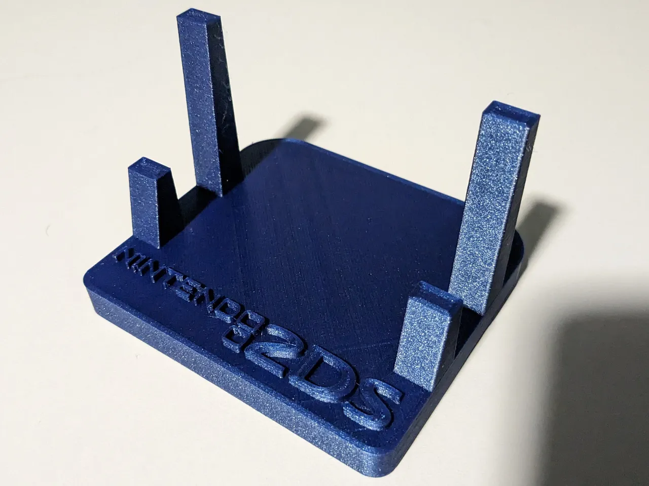 Nintendo 2DS Stand by Ethan Watson | Download free STL model ...