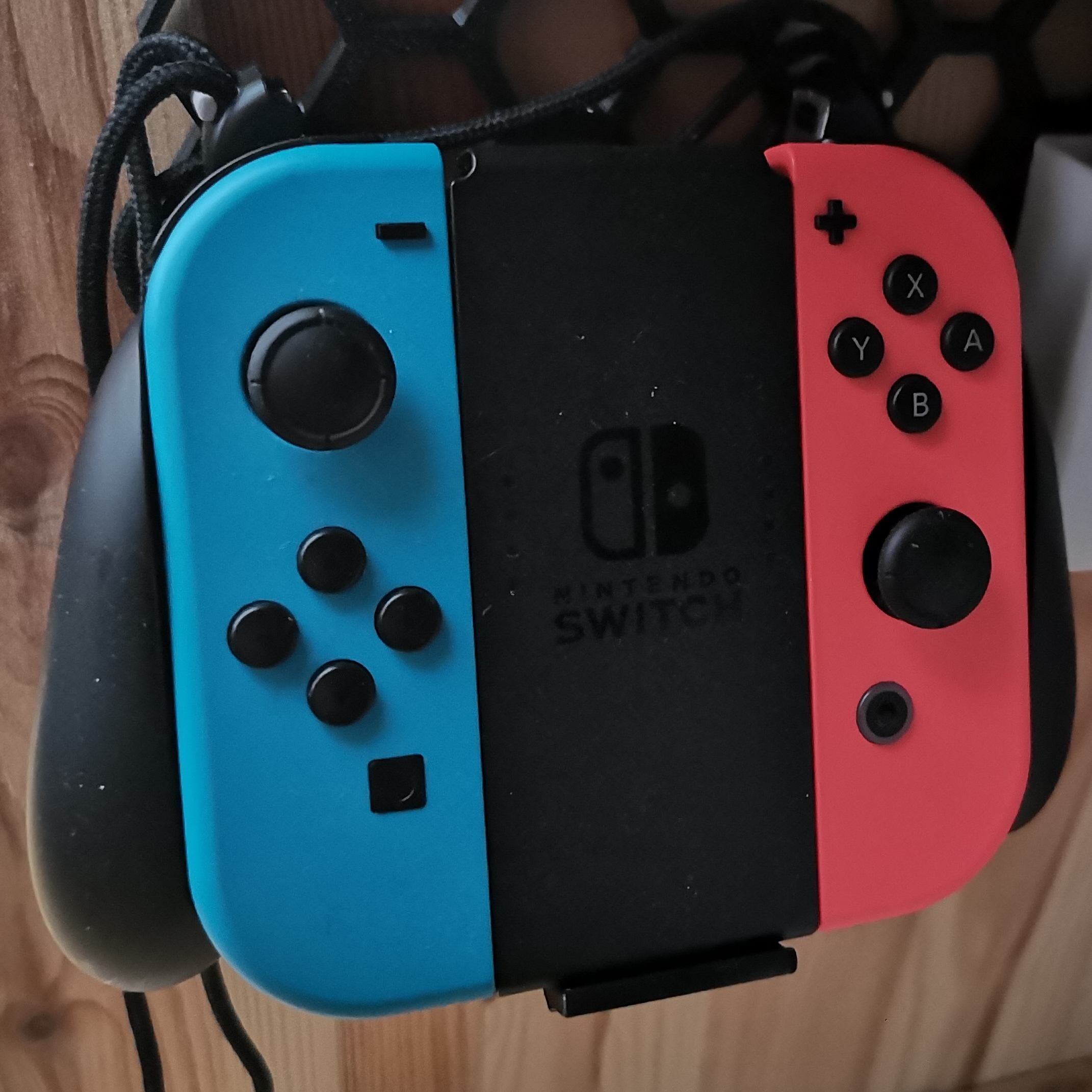 Nintendo switch contoller holder by Martin Funderud Gimse | Download ...