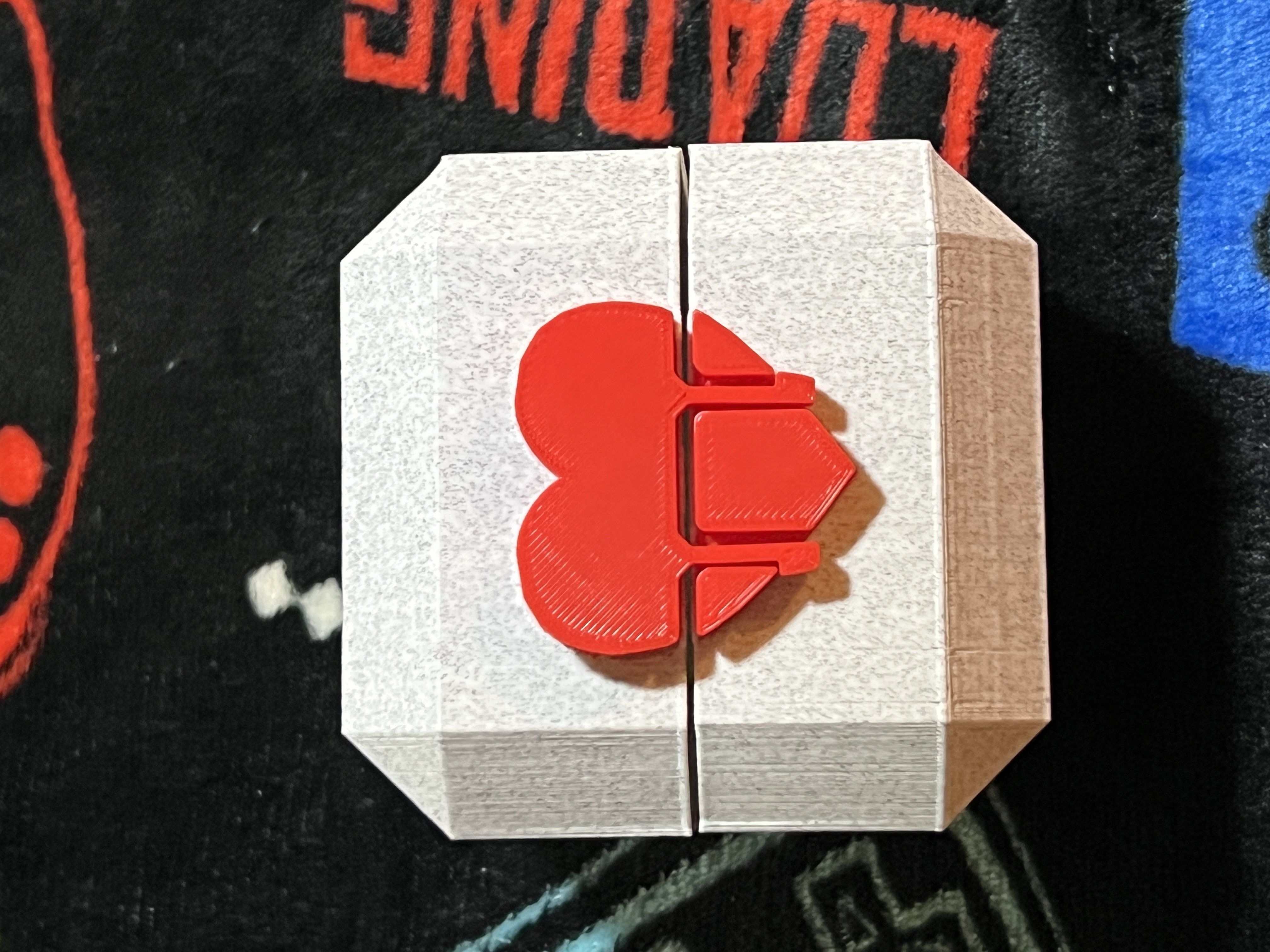 Heart Lockette Buckle Box by Vioppoiv | Download free STL model ...