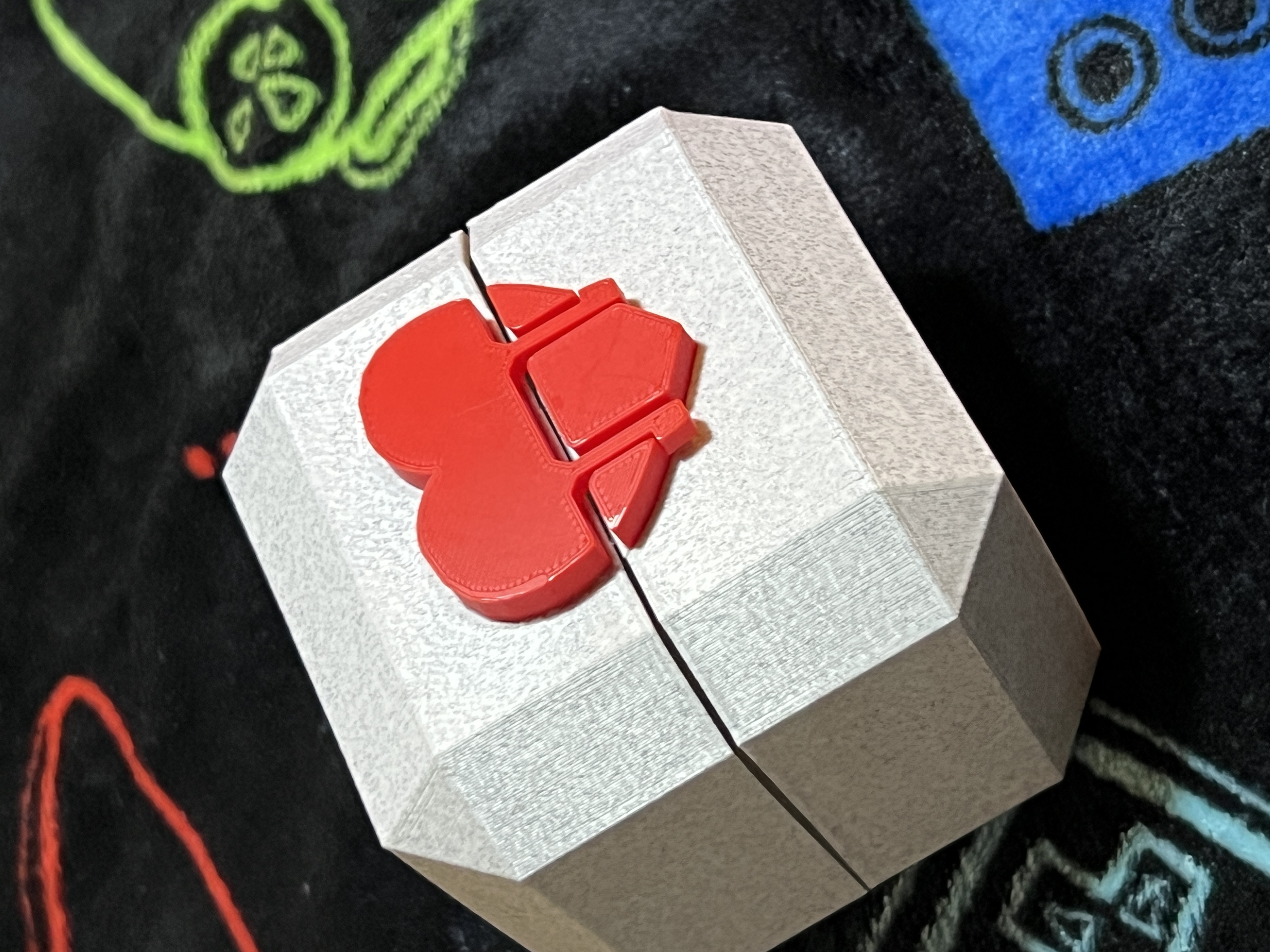 Heart Lockette Buckle Box by Vioppoiv | Download free STL model ...