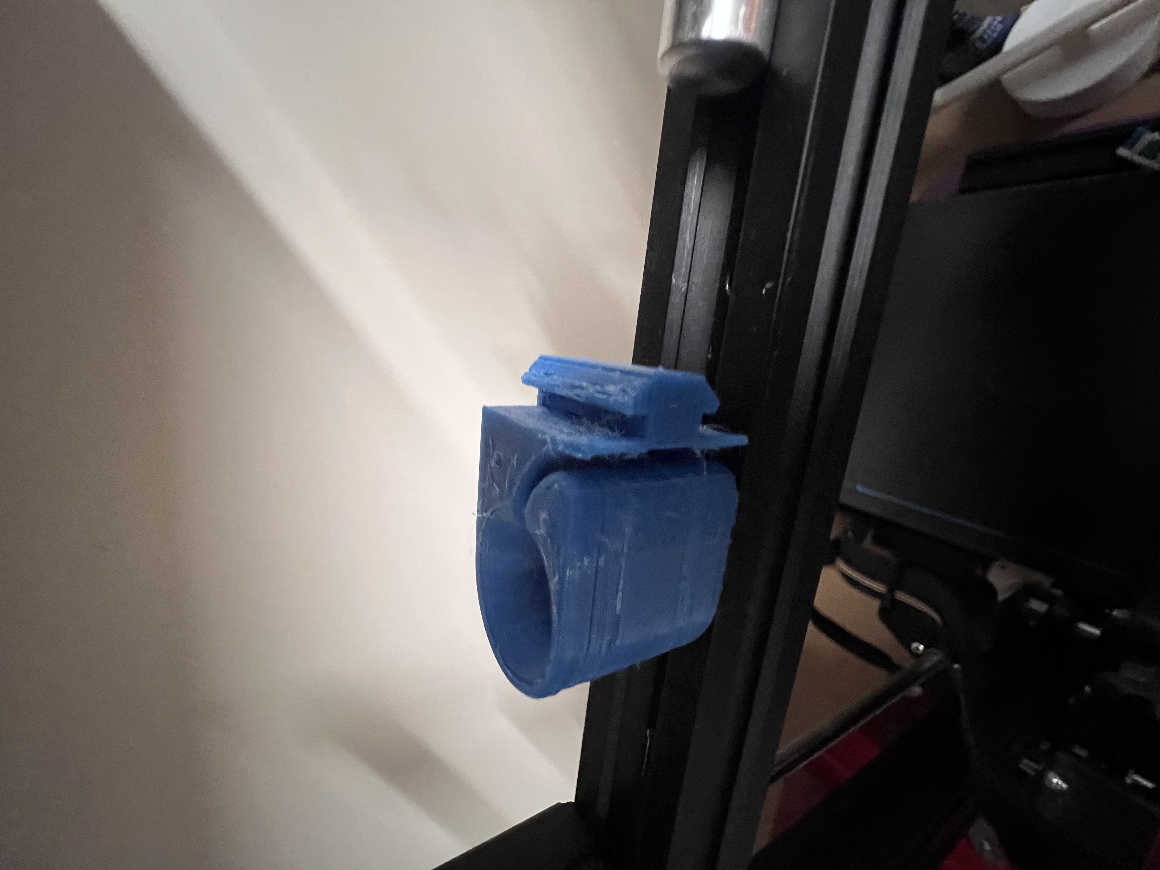 Creality Ender Series Low-Profile Filament Guide by Crampy | Download ...