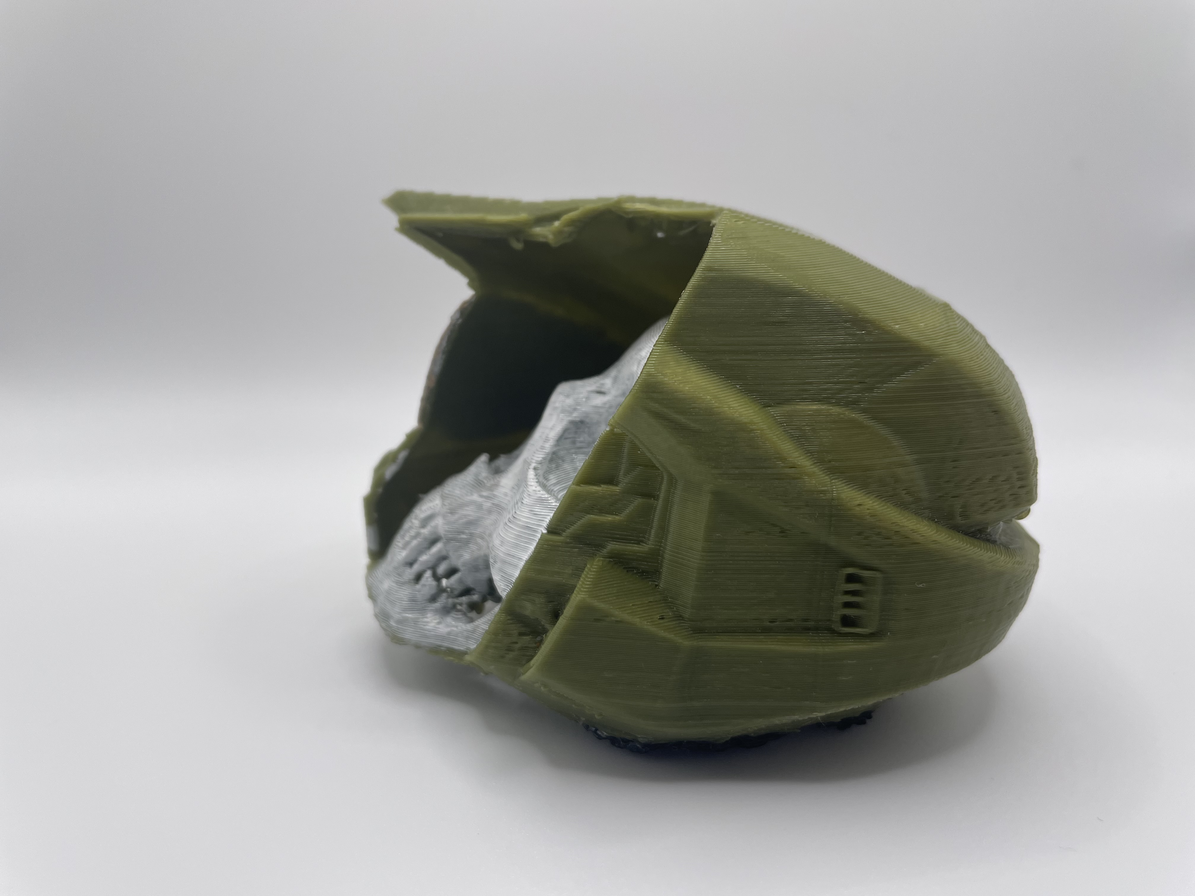 master chief skull by PromptedFox9504 | Download free STL model ...