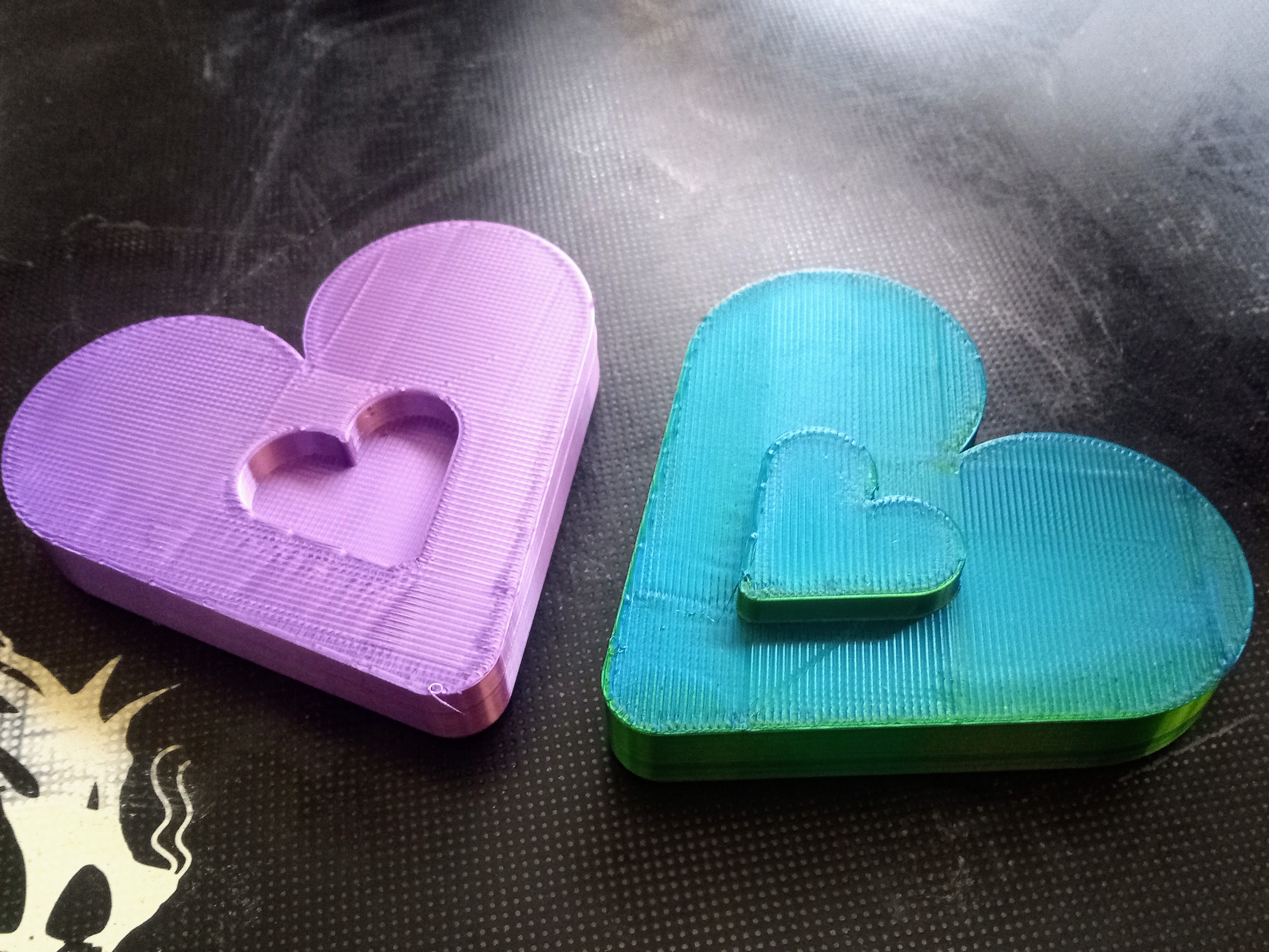 Pairing x Bonding: interlocking heart shapes by SilentMode | Download ...