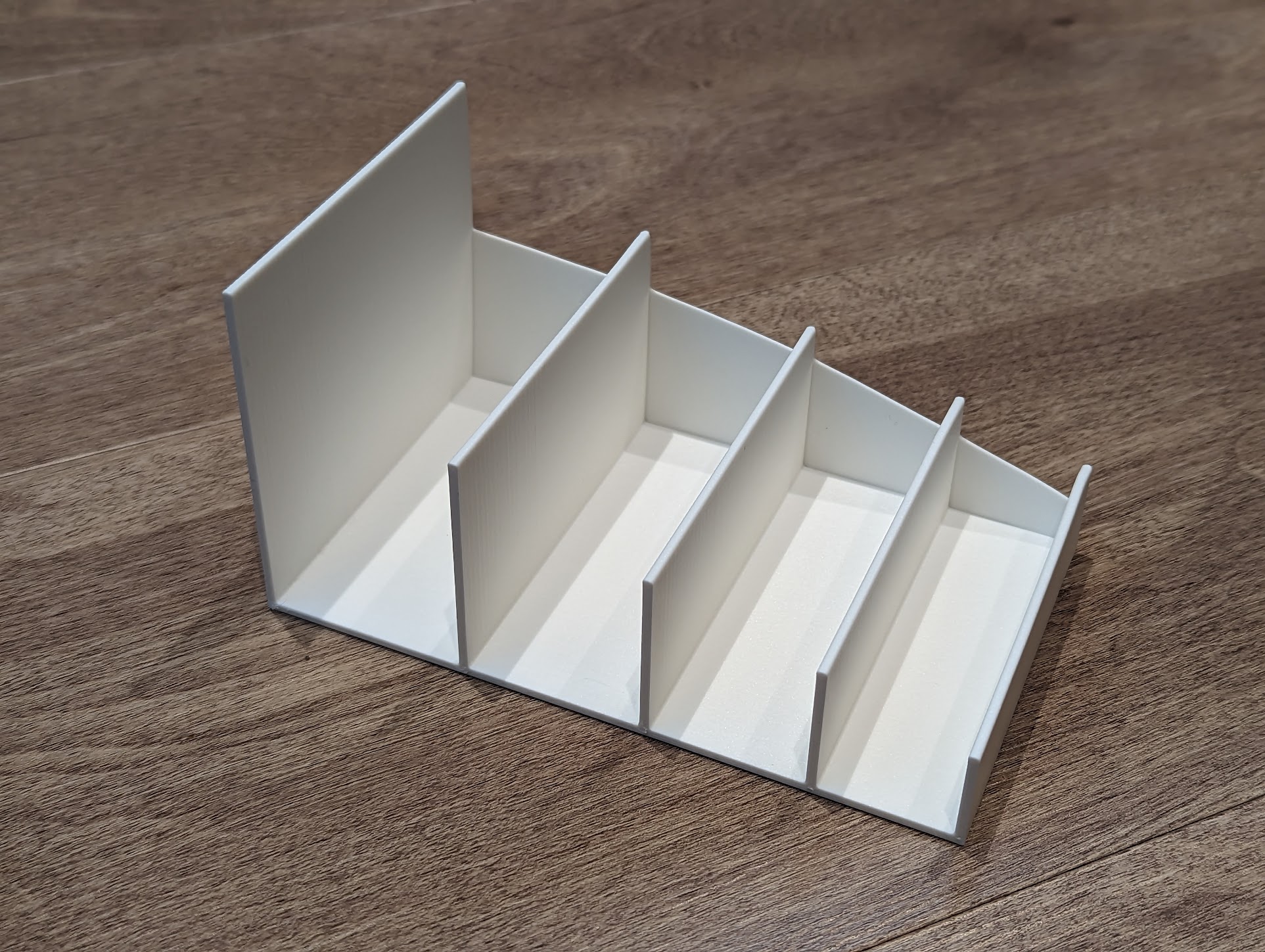 Vertical organiser / tray by NotARealDragon | Download free STL model ...