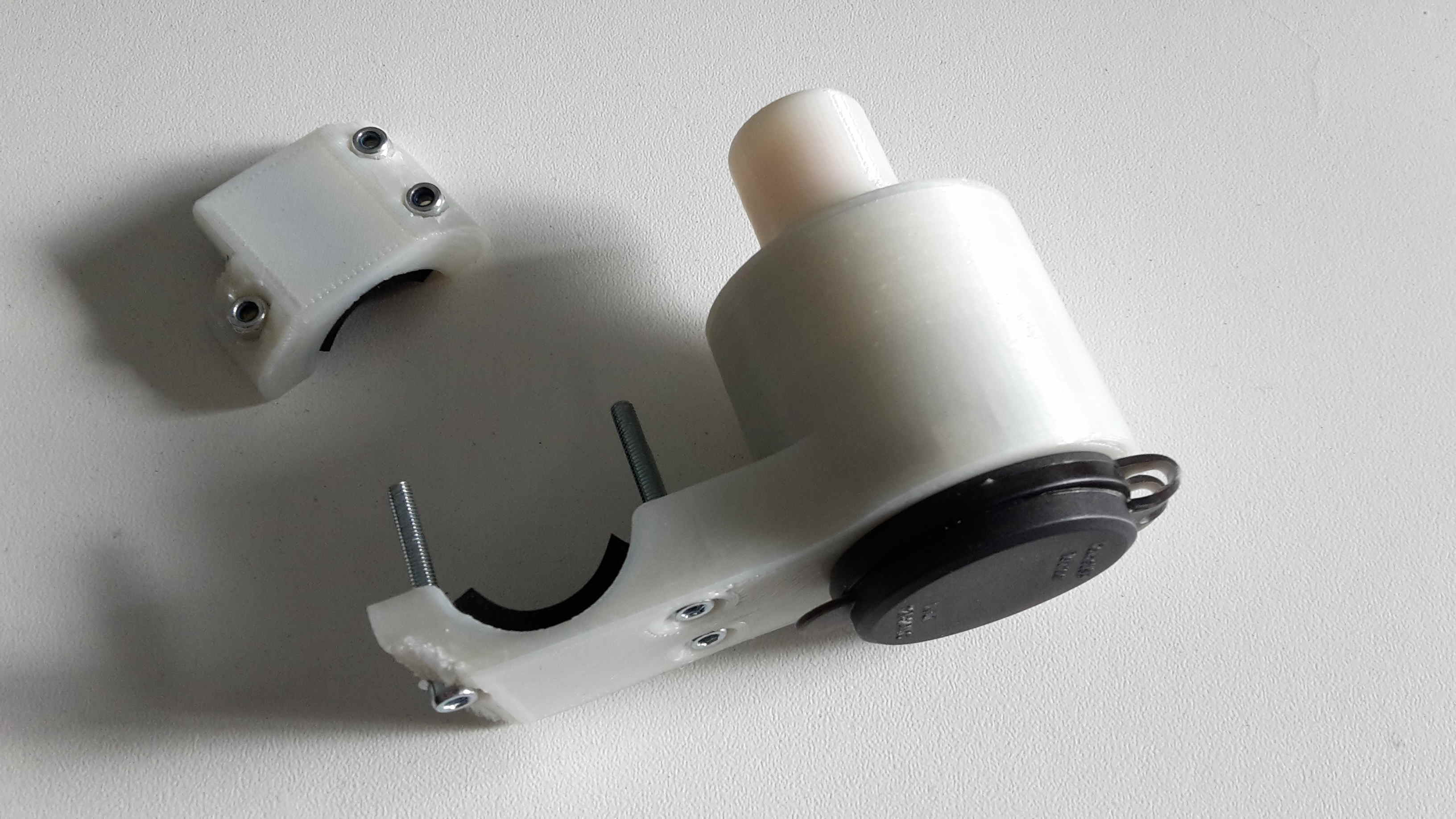 USB charger mount for 22mm handlebars by thor | Download free STL model ...