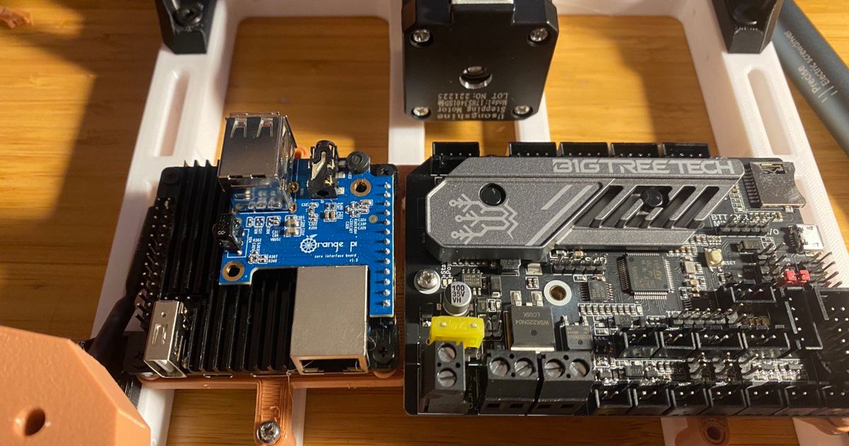 Rook MK1 SKR Mini E3 and Orange Pi zero 2 mounting braket por EmanuelTB ...