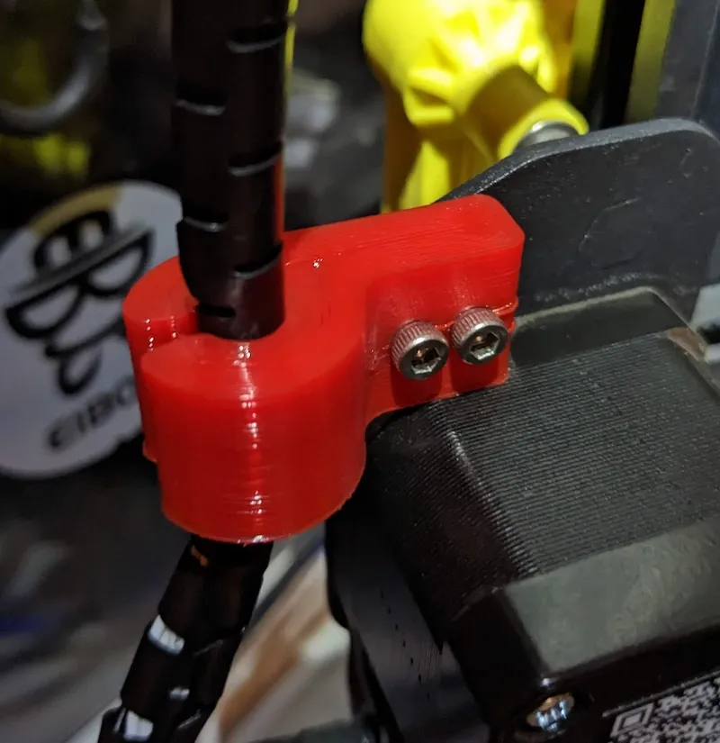 Kingroon KP3S flexible cable holder for hotend by KarlHeinzHinkelstein ...