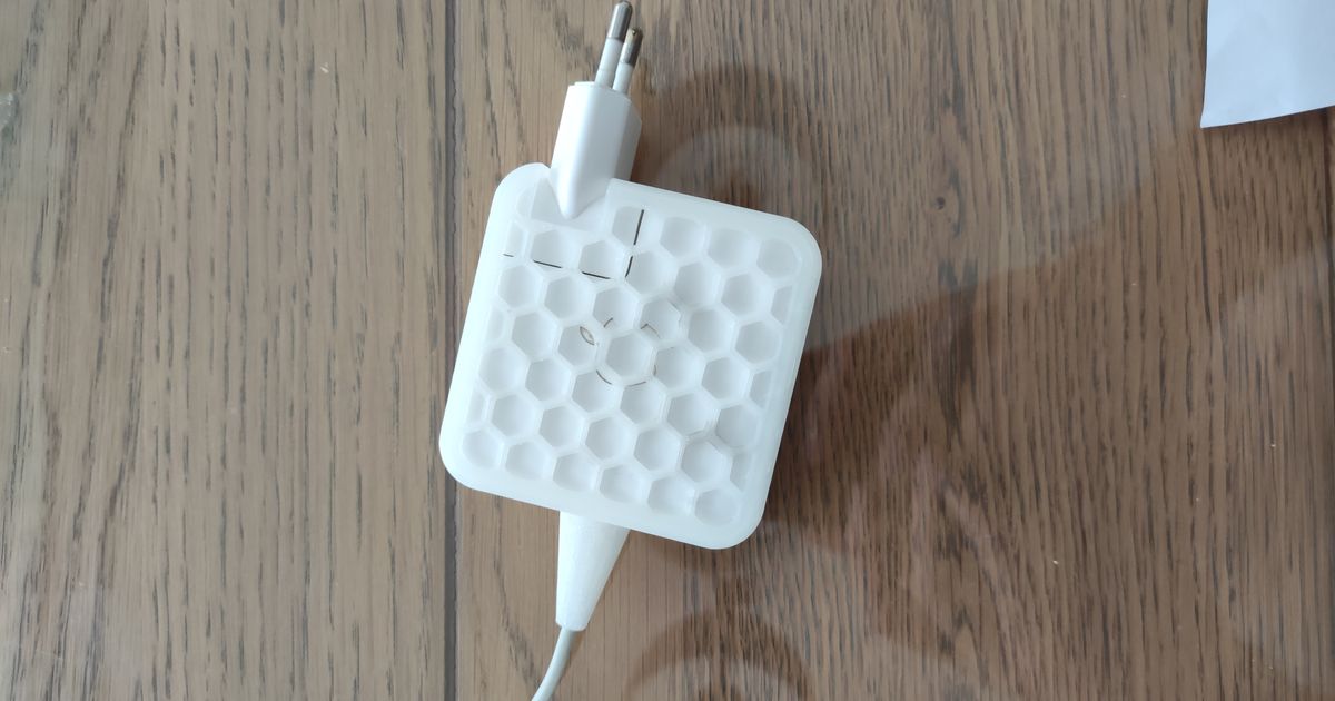 The Magsafe Cable Safer by steve-earn | Download free STL model ...