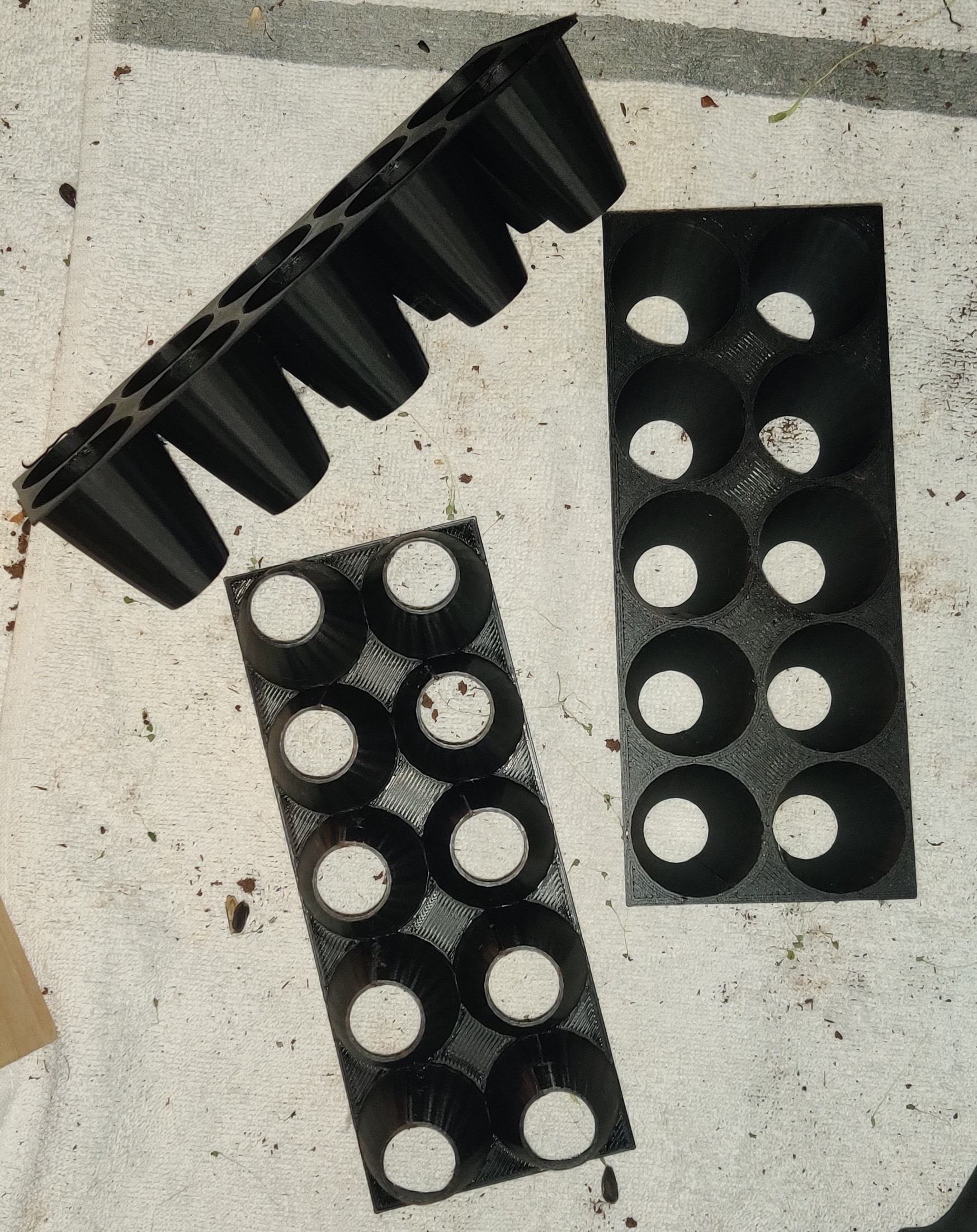 Module tray for germination/sowing/planting by bimon22 | Download free ...