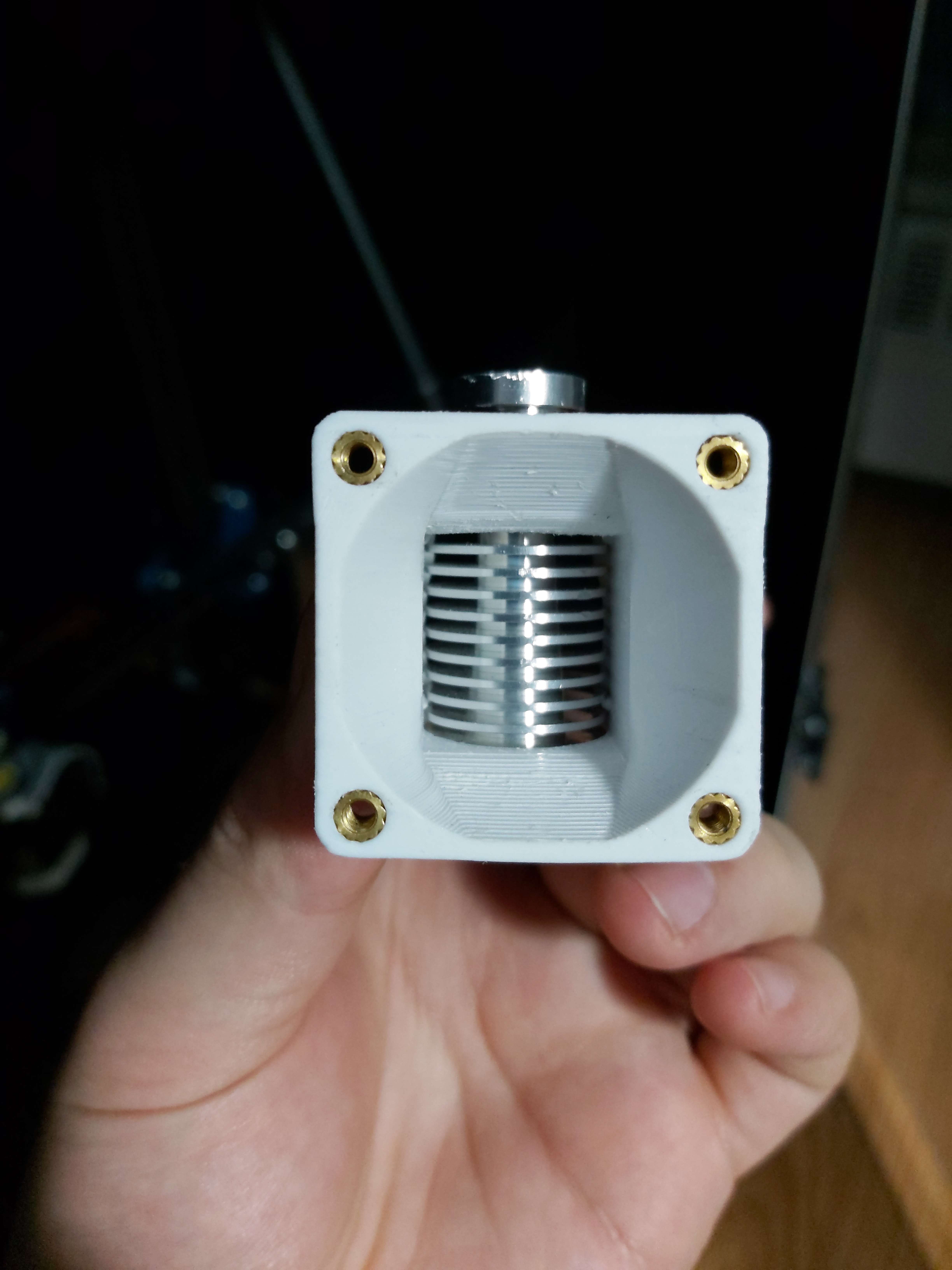 Printable V6 Heatsink Fan Clip by MakeyMcMakeFace | Download free STL ...
