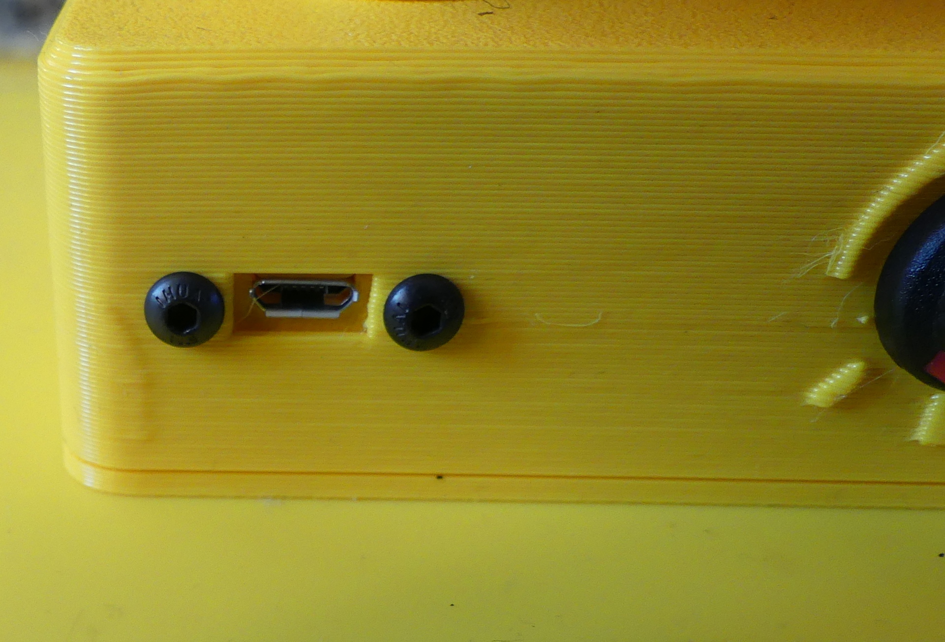 Micro USB-B Holder by werz 99 | Download free STL model | Printables.com