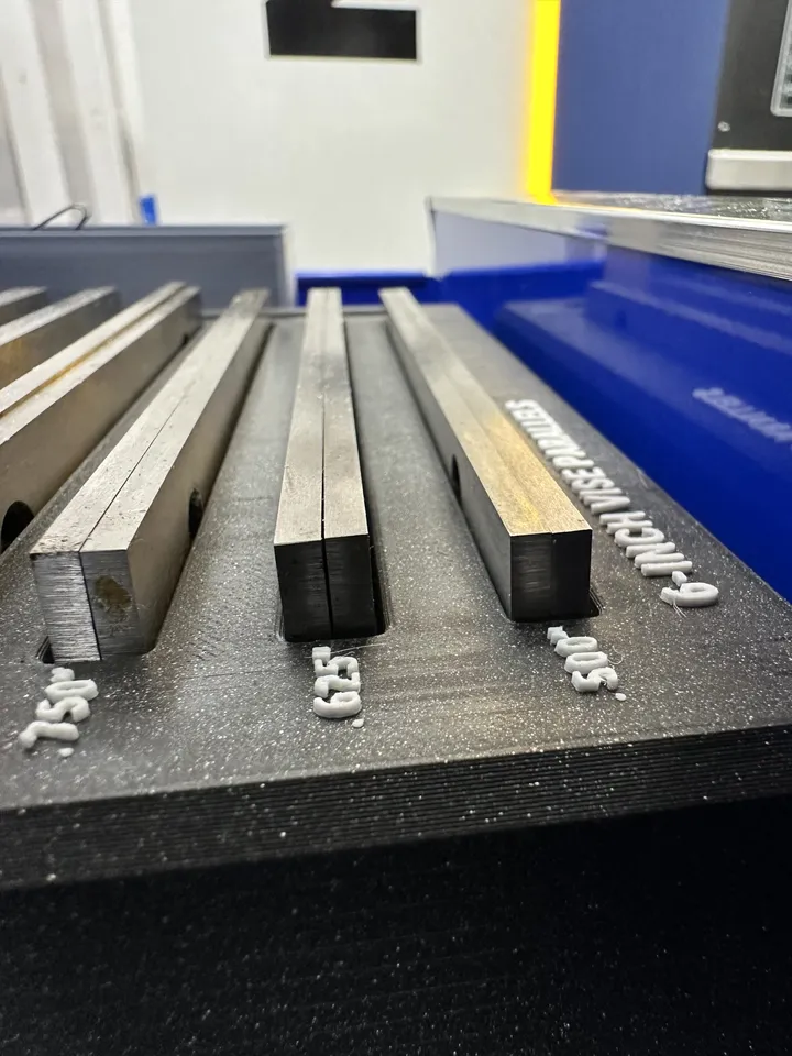 Gridfinity Parametric CNC Parallel Storage by pcnc | Download free STL ...