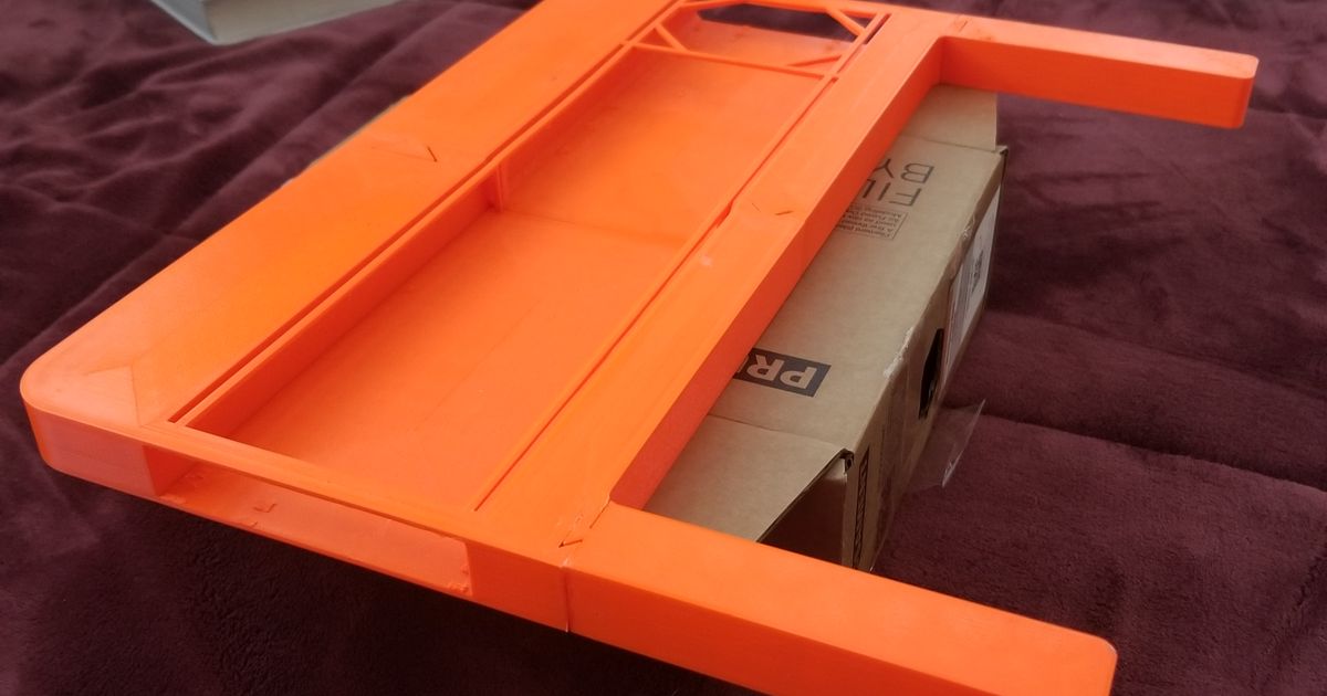 Alienware 15 R3 Stand by Daniel S. | Download free STL model ...