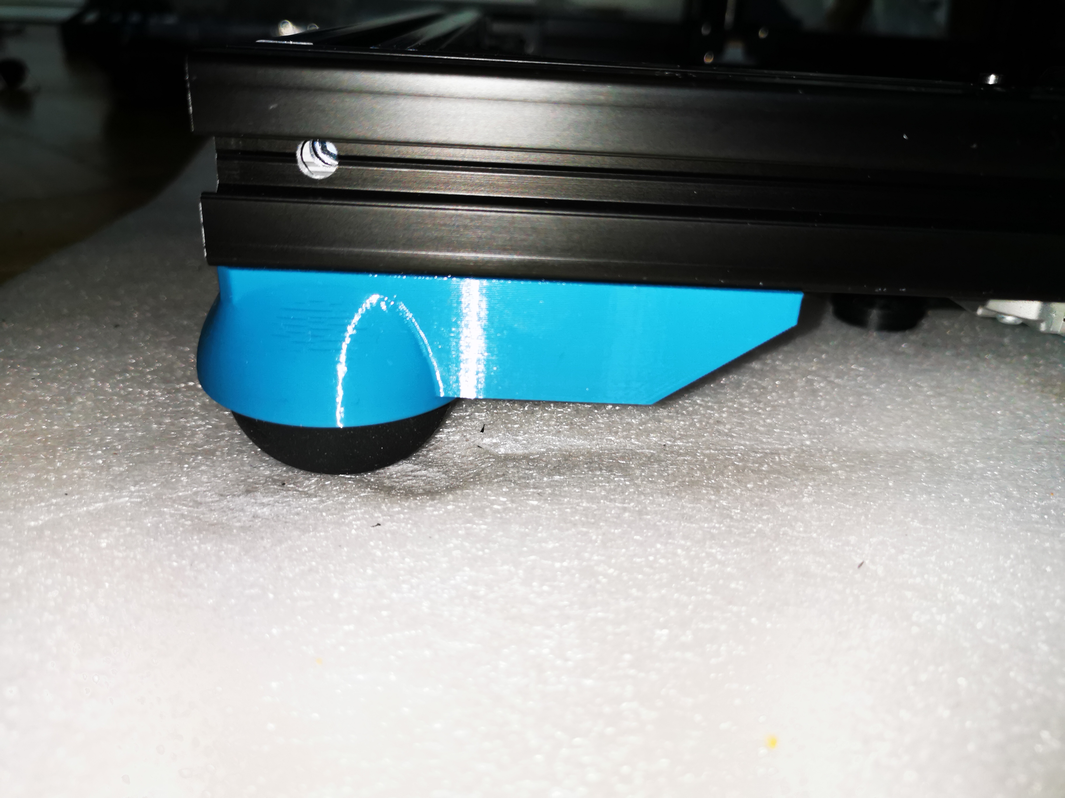 Silent 3D Printer Feet - Squash ball corner feet for 3030 frames by ...