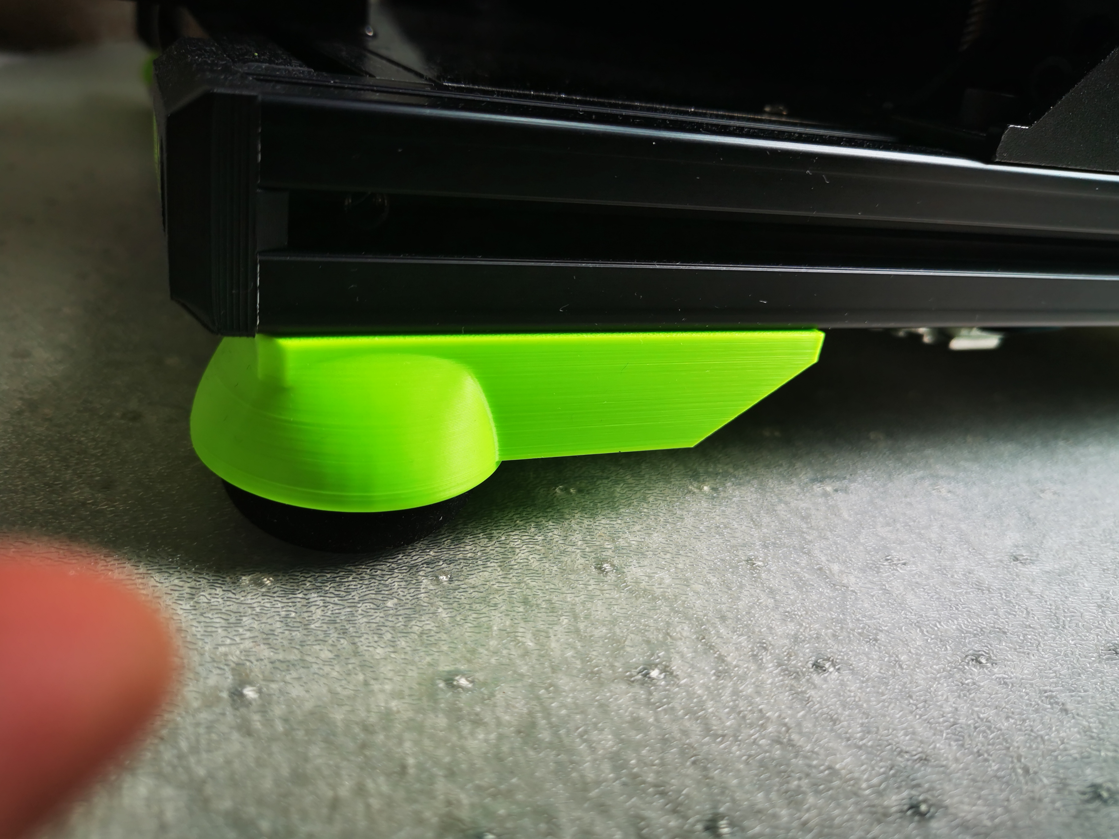 Silent 3D Printer Feet - Squash ball corner feet for 3030 frames by ...