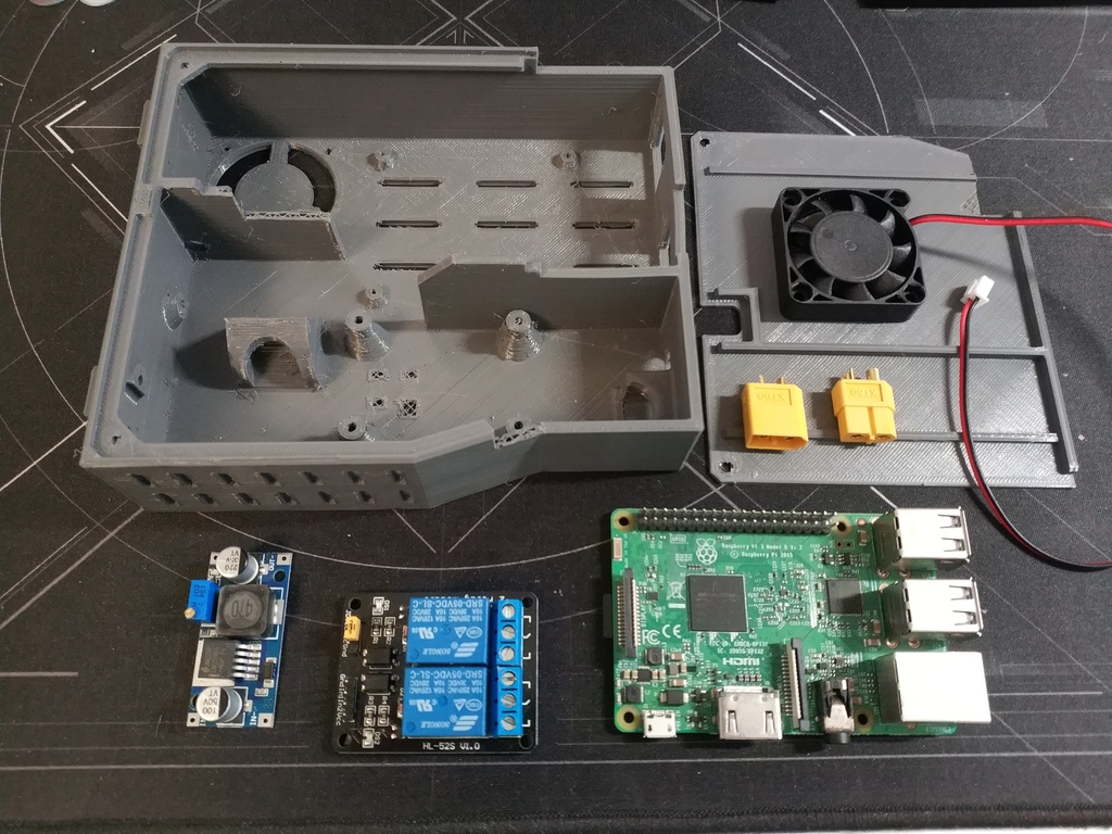 Ender 3 Pro 40mm backsite Raspberry Case Octoprint by Manuel Lesser ...