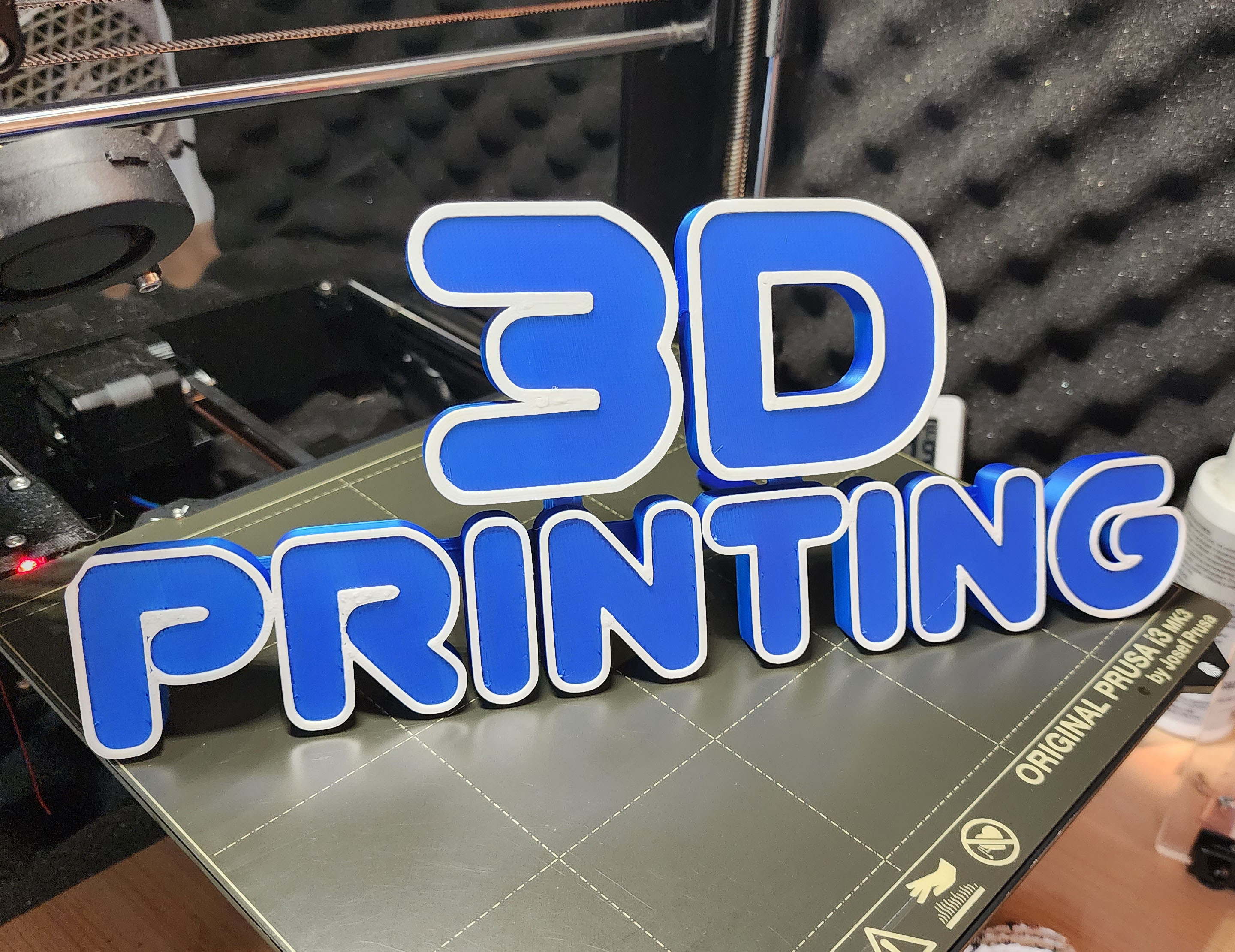 3D Printing Sign 2-color w/stand by Triple G Workshop | Download free ...