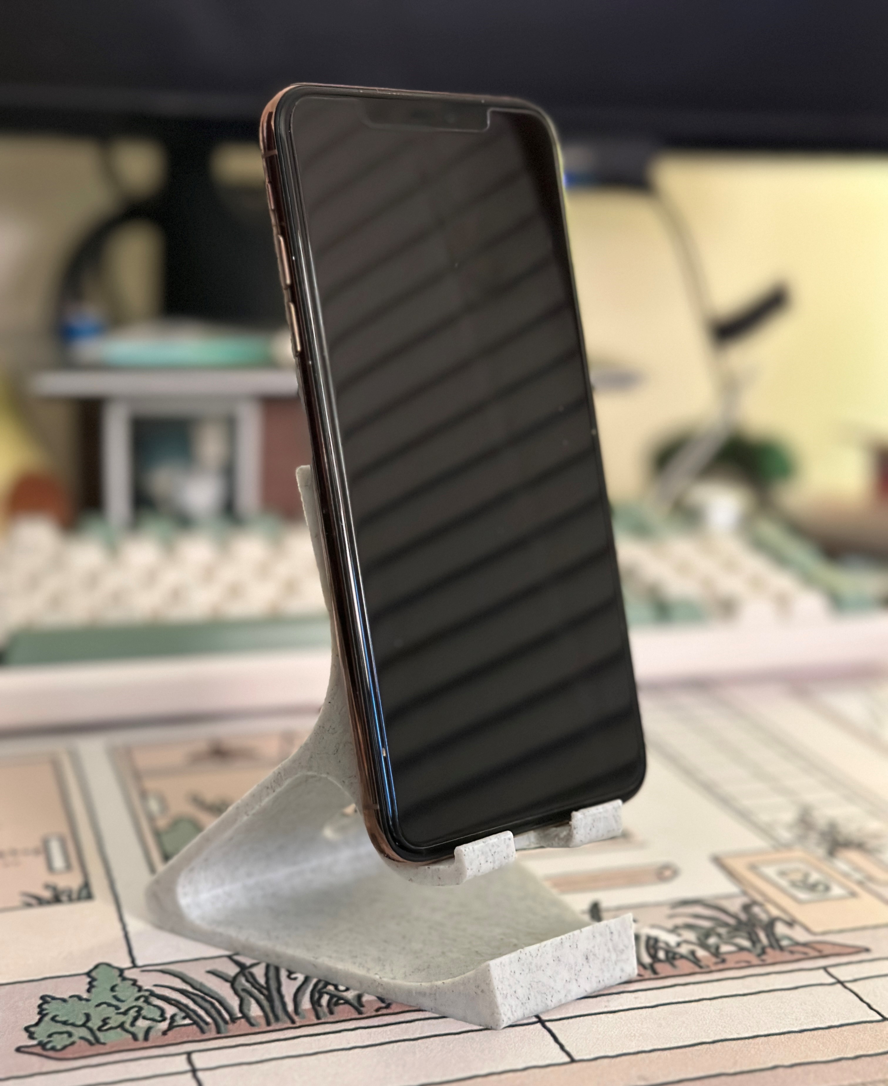 Modern Phone Stand *Updated* by Ken28904 | Download free STL model ...