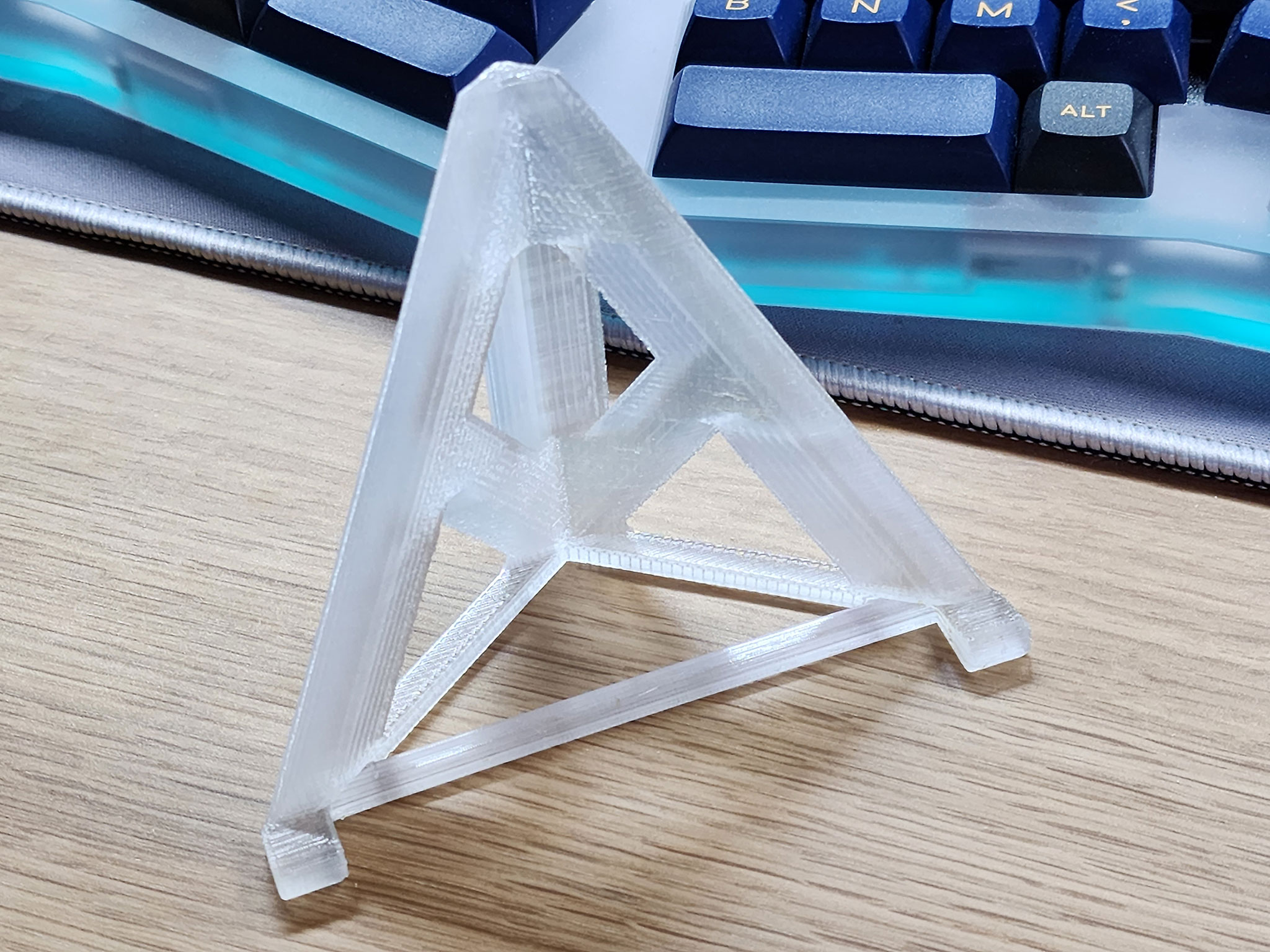 A minimal keyboard stand by akyp | Download free STL model | Printables.com